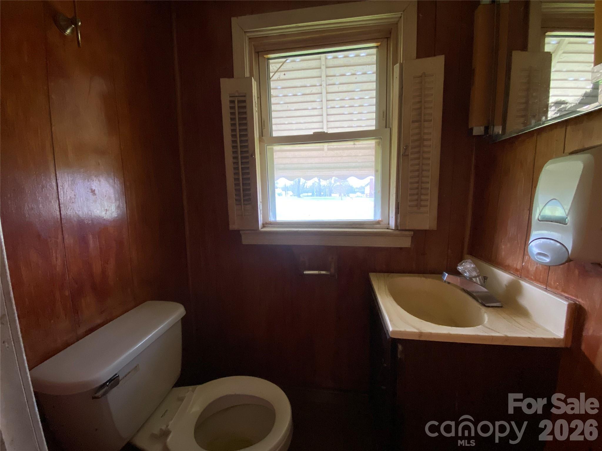 705 E Main Street, Cleveland, NC - photo 28 of 31