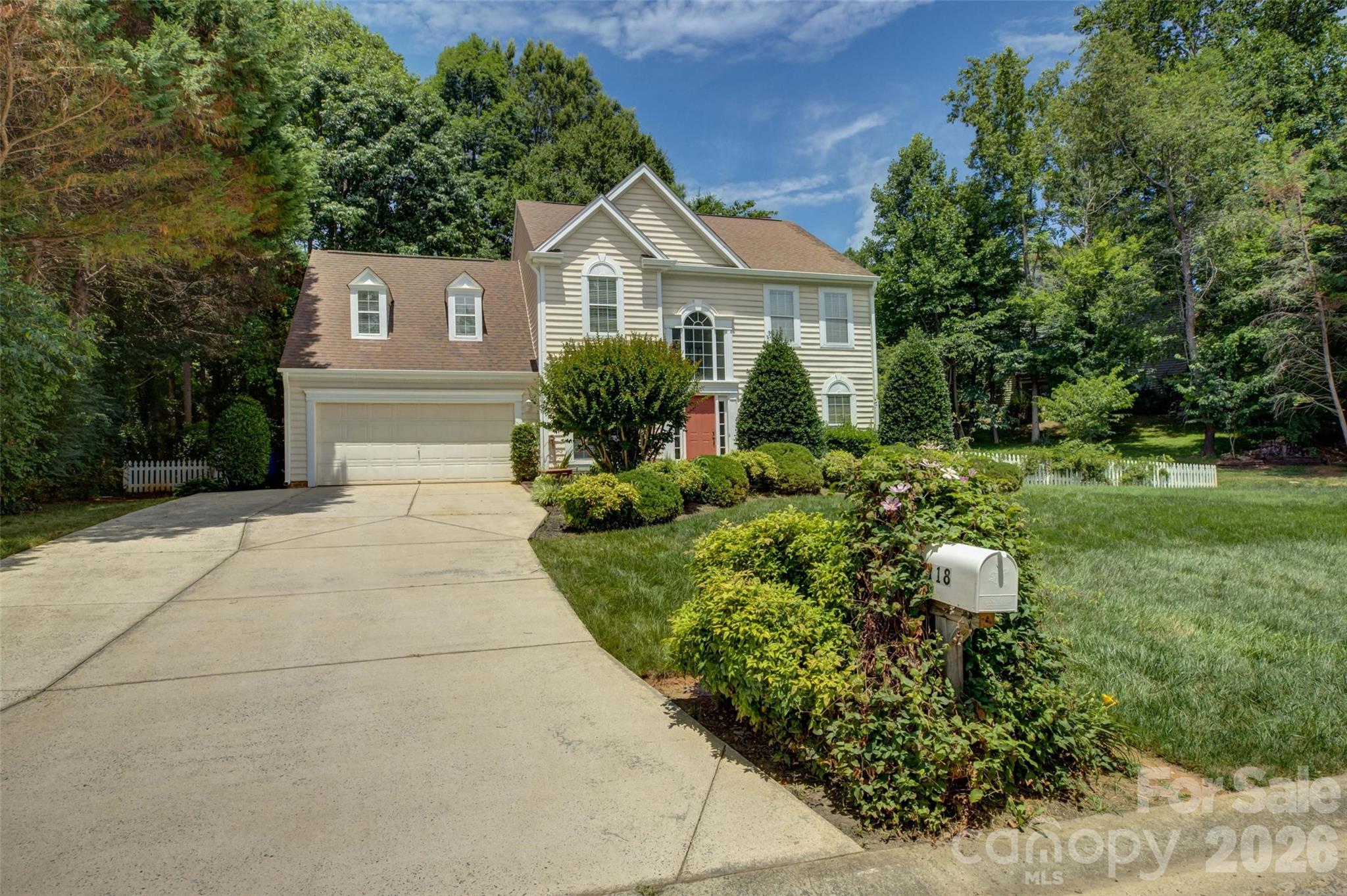 Photo 2 of 118 Creekside Drive, Fort Mill, SC
