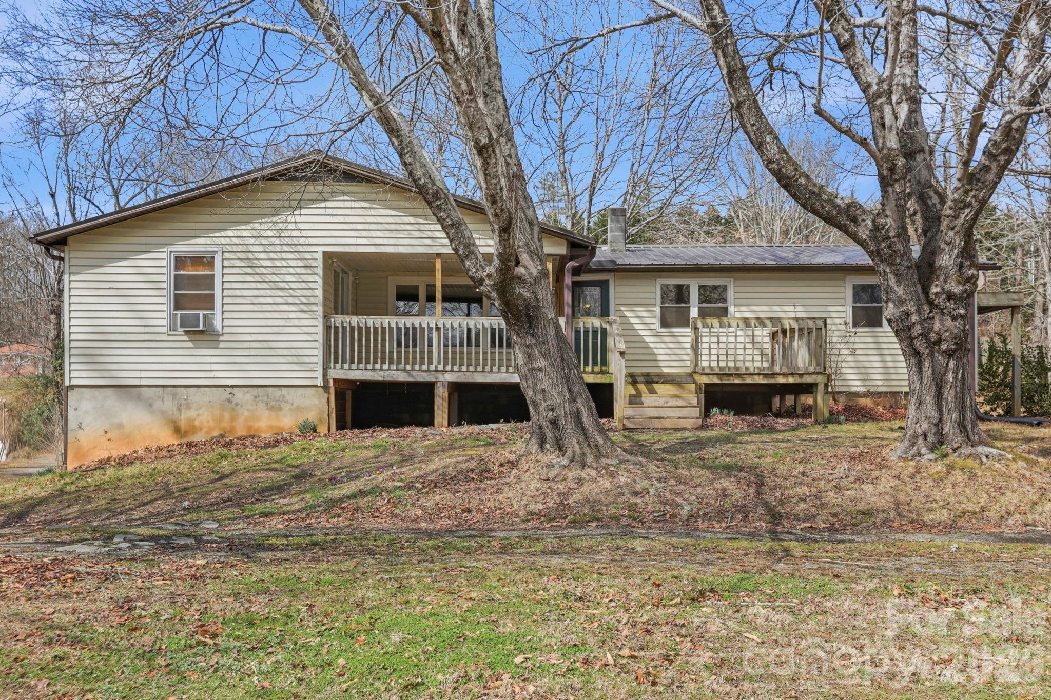 180 Whispering Pines Drive, Pisgah Forest, NC
