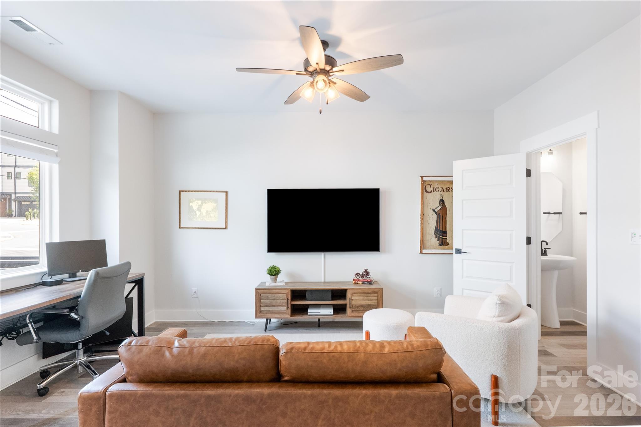 Photo 3 of 223 S Bruns Avenue, Charlotte, NC