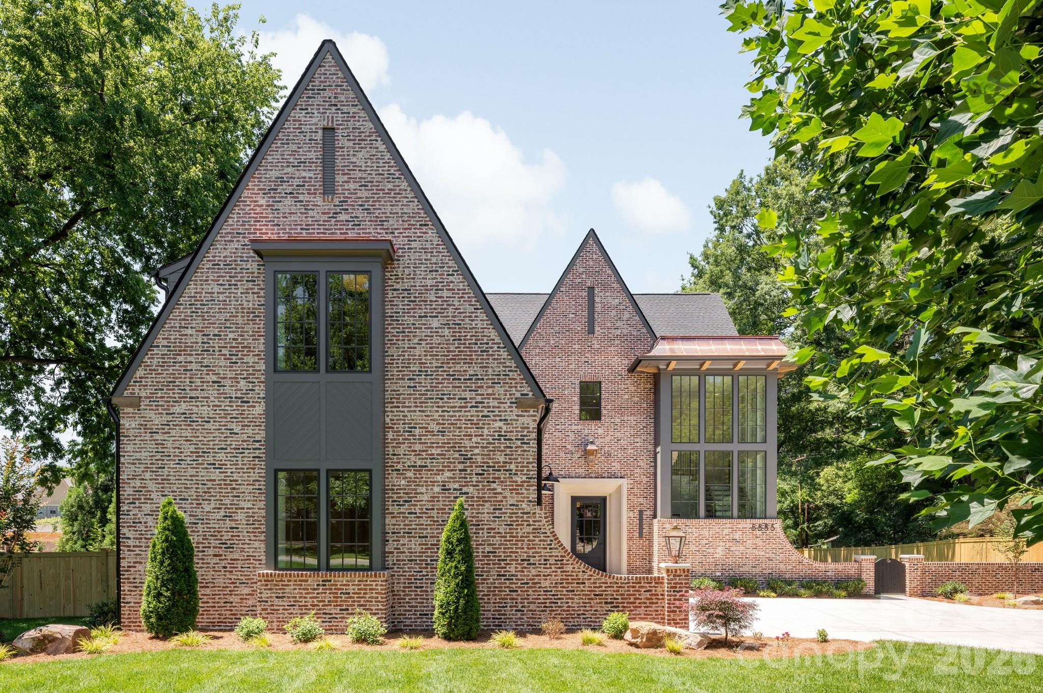 Photo 2 of 5555 Lansing Drive, Charlotte, NC