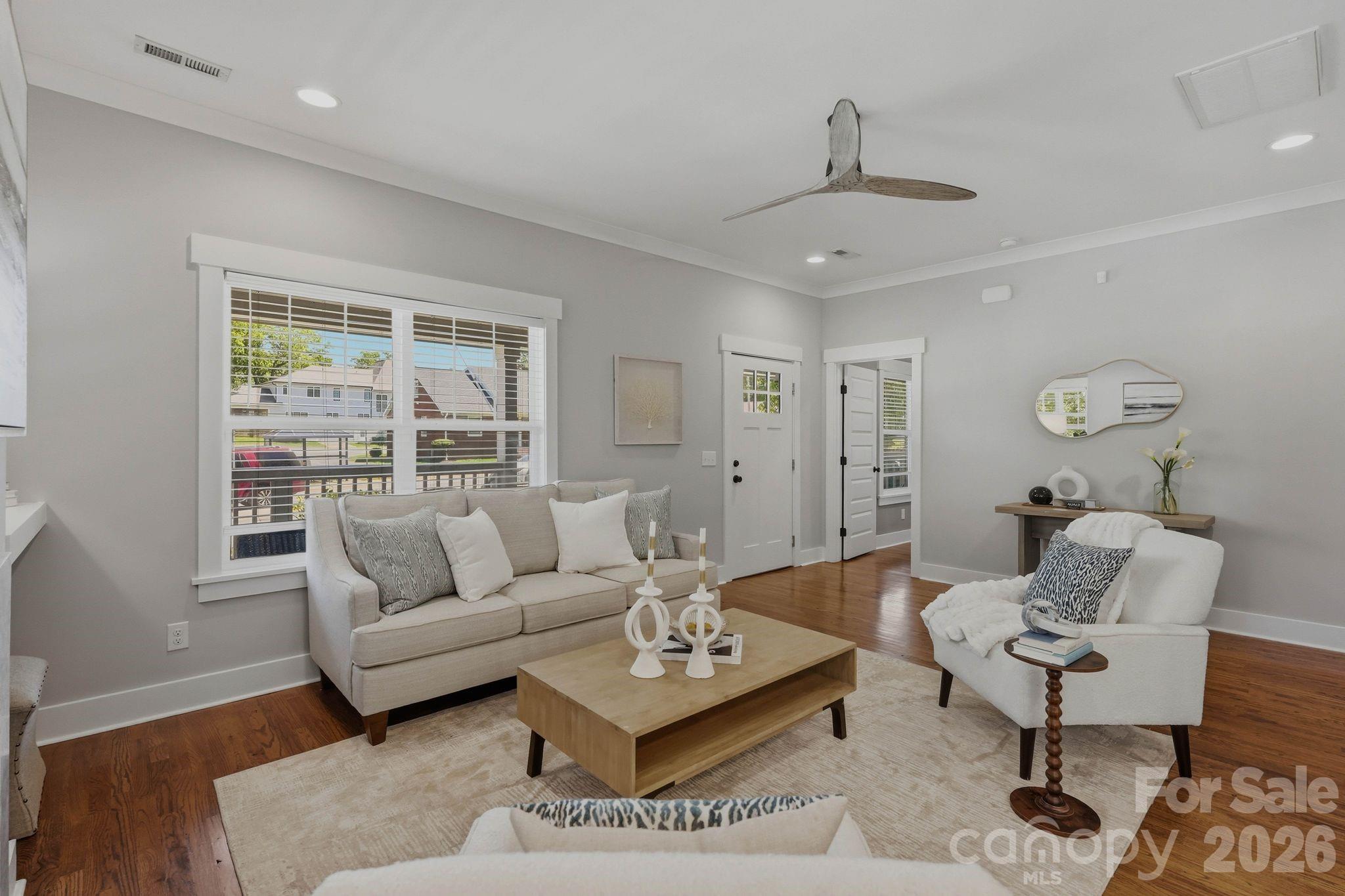 Photo 10 of 1416 Parkwood Avenue, Charlotte, NC