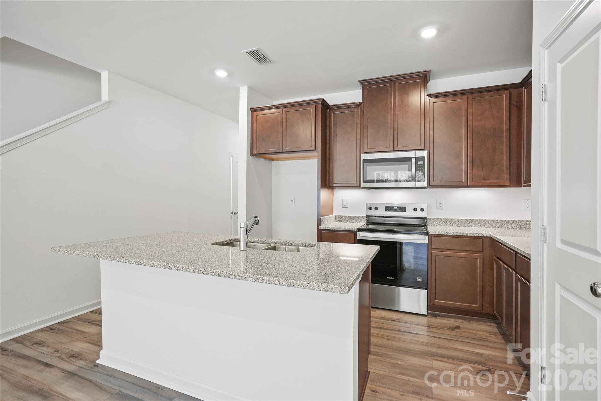Photo 6 of 11916 Oak Street, Charlotte, NC
