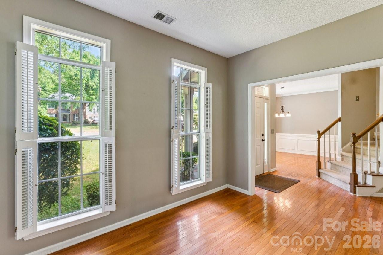 Photo 4 of 2040 Swaim Drive, Matthews, NC