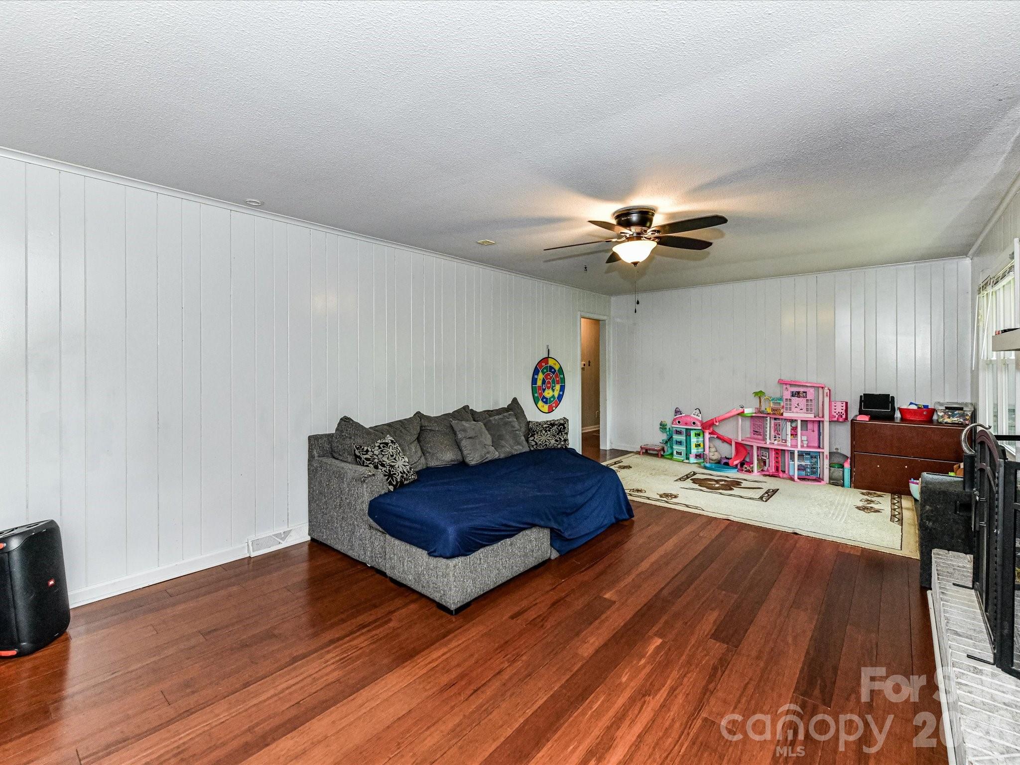 115 Charles Street, Spencer, NC - photo 11 of 49