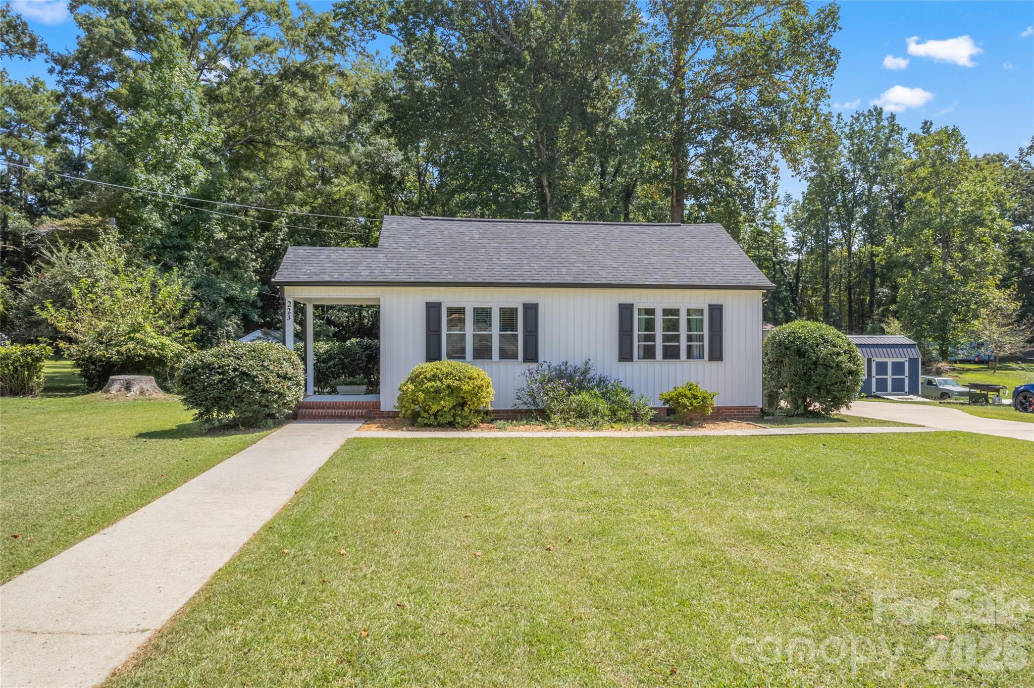Photo 2 of 223 Wiley Avenue, York, SC