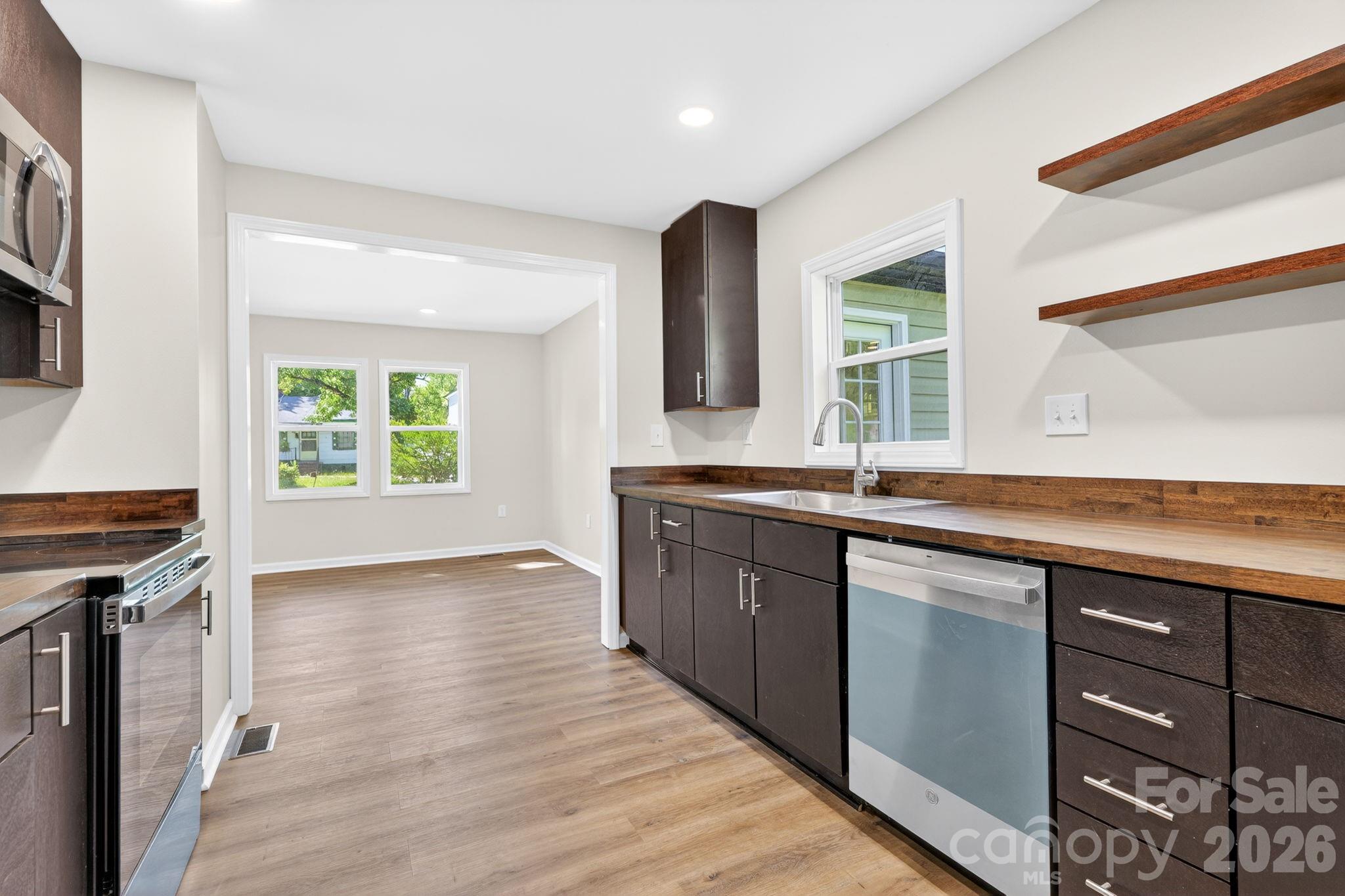 Photo 9 of 822 Arlington Avenue, Rock Hill, SC