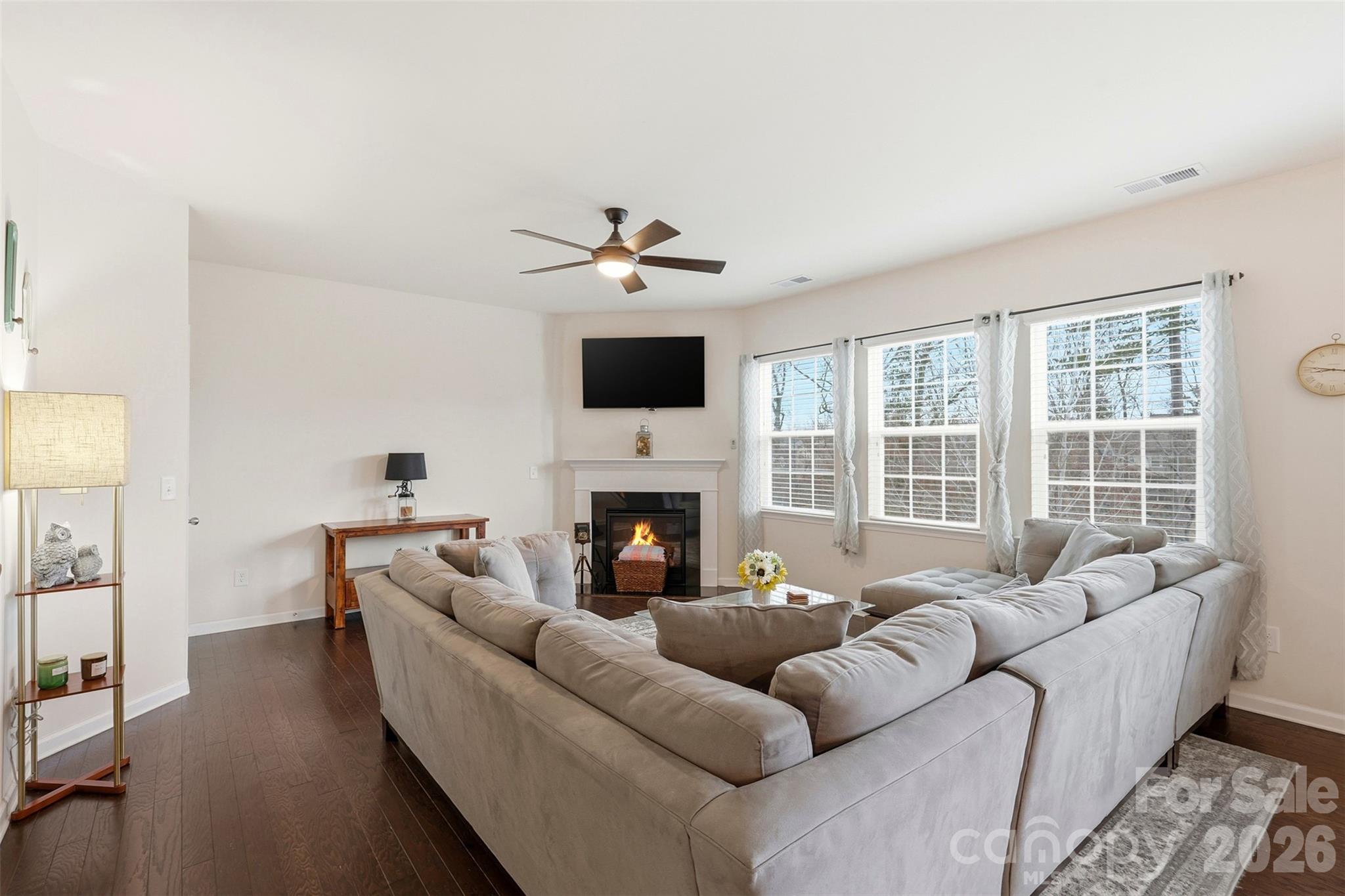 Photo 4 of 1404 Bryson Gap Drive, Fort Mill, SC