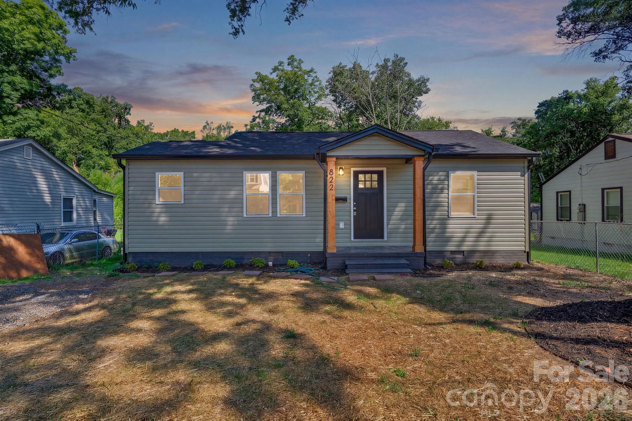 Photo 2 of 822 Arlington Avenue, Rock Hill, SC