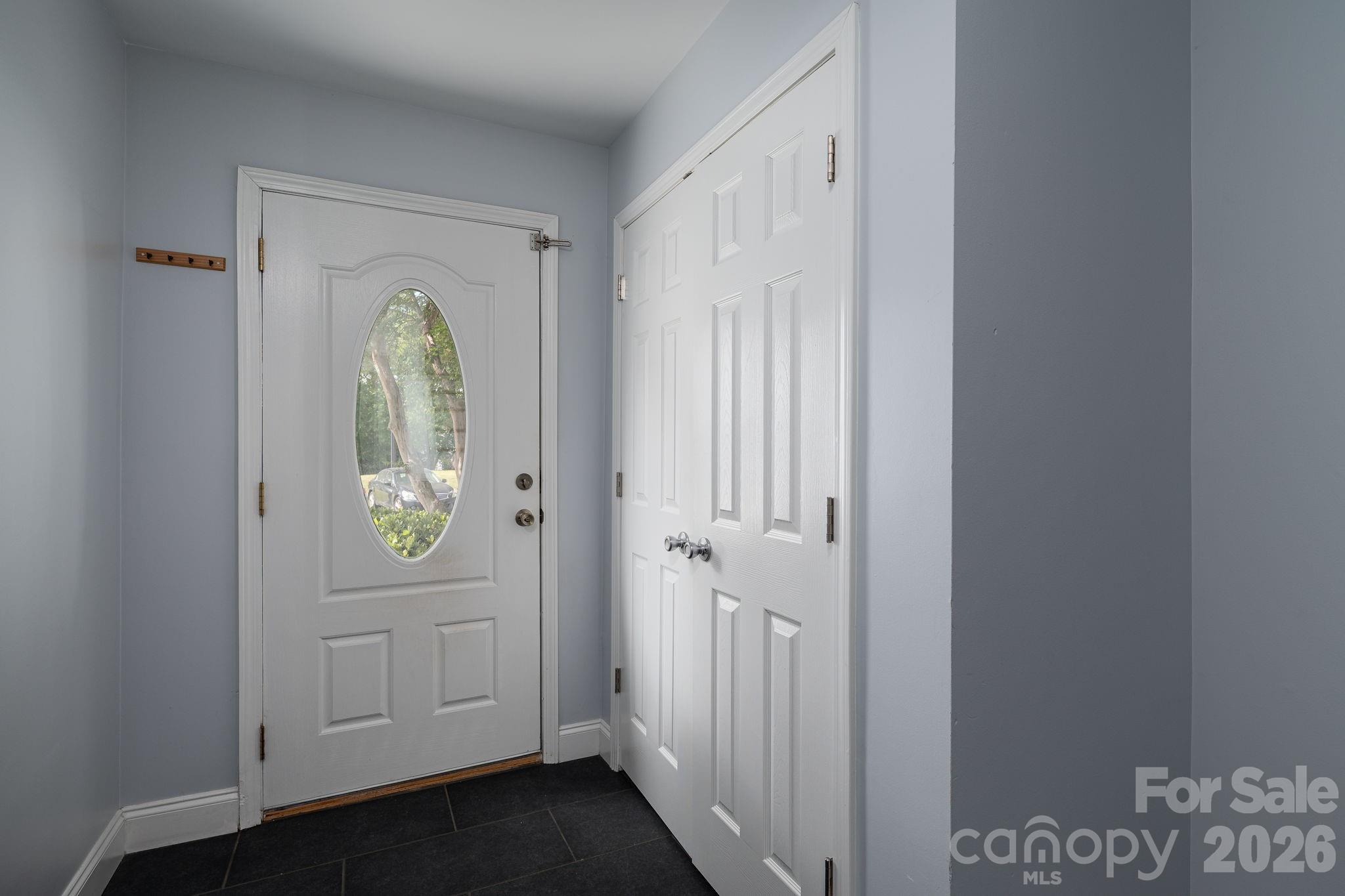 304 Rock Ridge Lane, Mount Holly, NC - photo 4 of 38