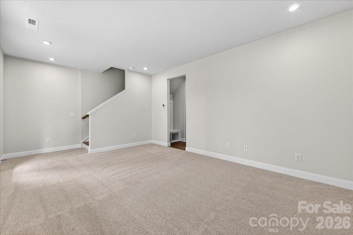 Photo 7 of 7929 Cedarsmith Court, Charlotte, NC