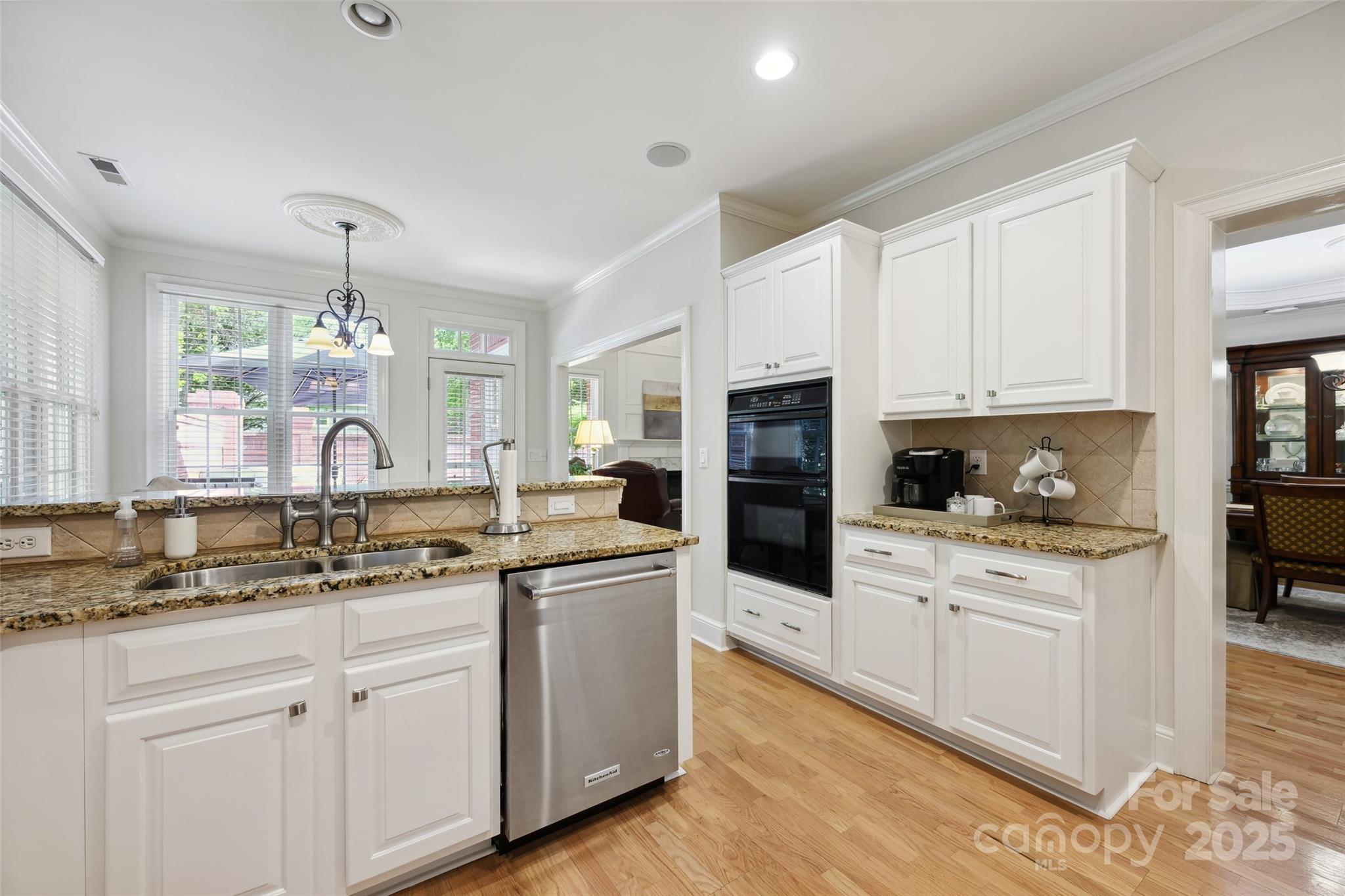 Photo 13 of 3128 Ethereal Lane, Charlotte, NC