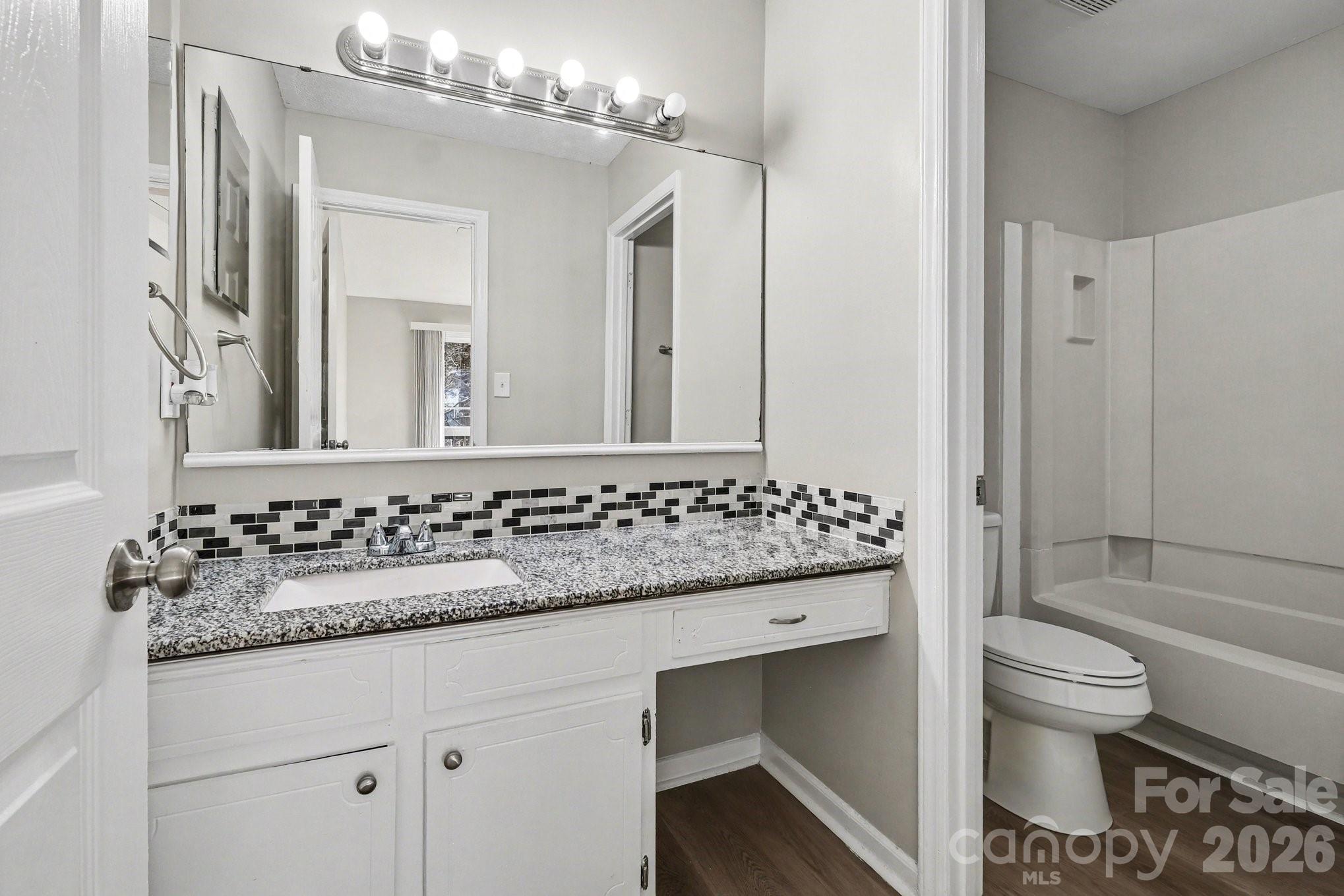 Photo 16 of 2312 Brook Canyon Drive, Charlotte, NC