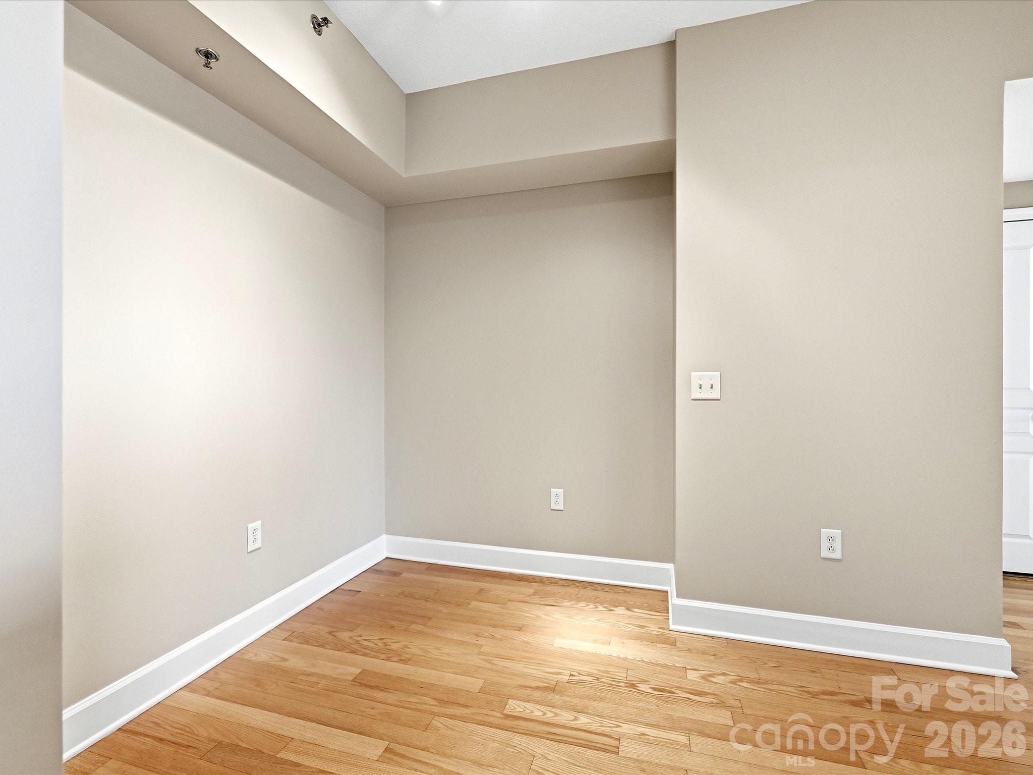 Photo 17 of 1315 East Boulevard813, Charlotte, NC