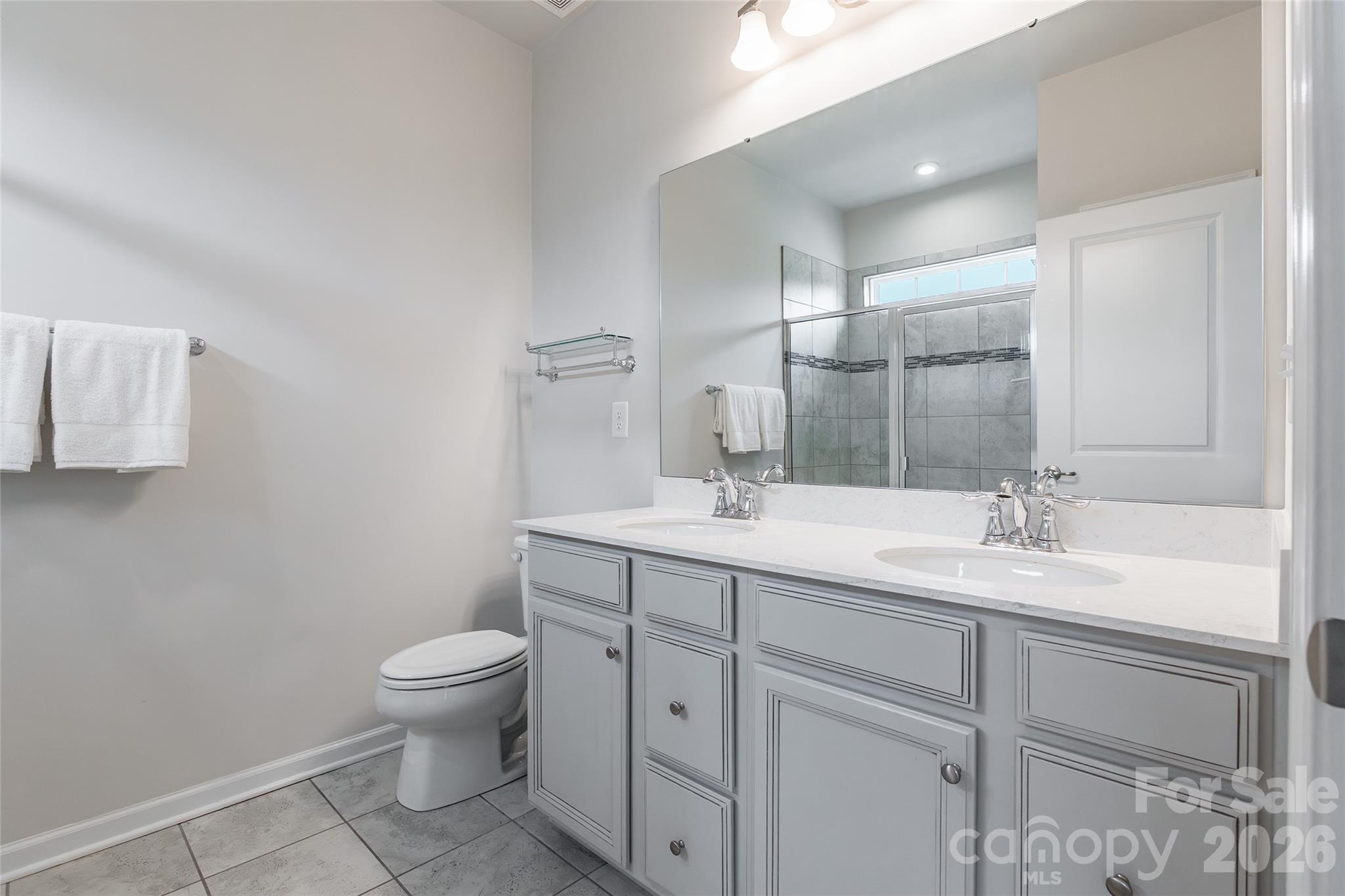 411 Lahinch Drive, Tega Cay, SC - photo 17 of 36