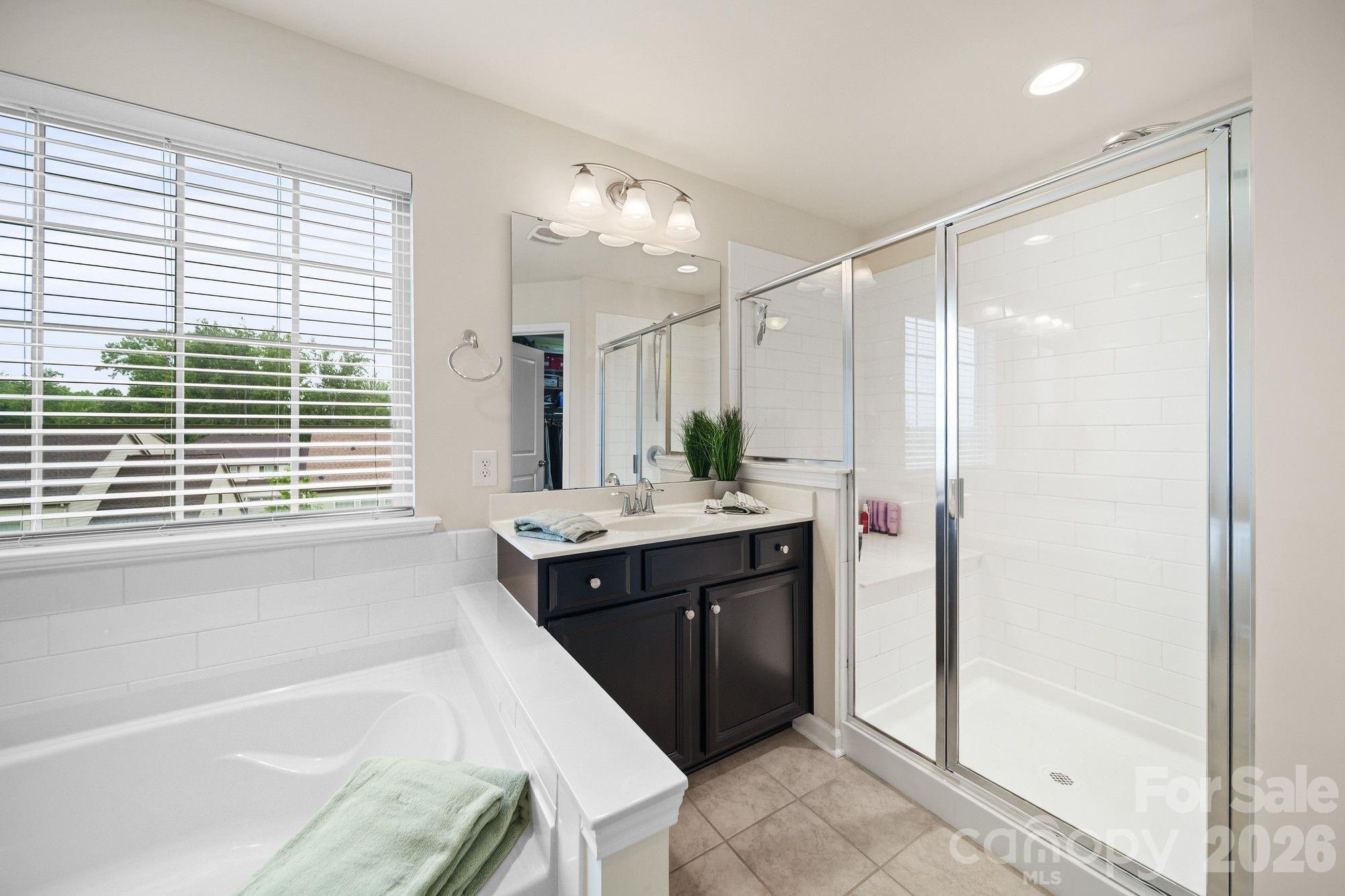 Photo 13 of 17516 Austins Creek Drive, Charlotte, NC