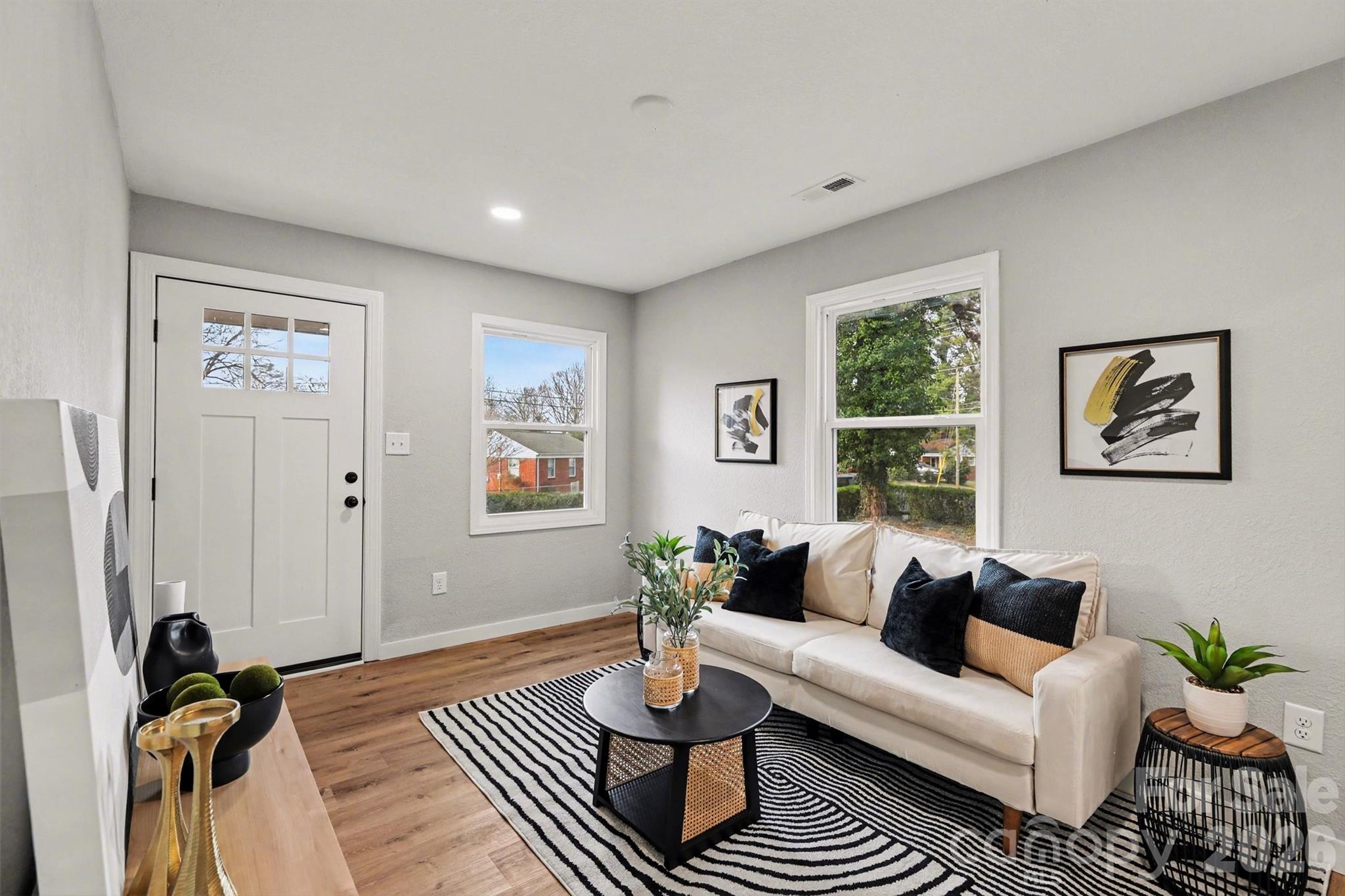Photo 6 of 2534 Druid Hills Way, Charlotte, NC