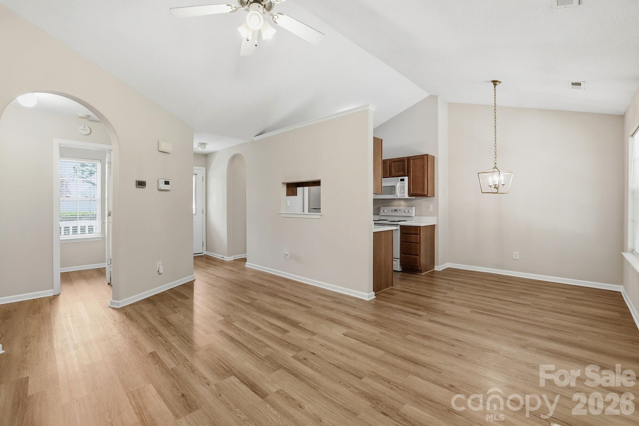 7616 Silver Arrow Drive, Charlotte, NC - photo 7 of 29