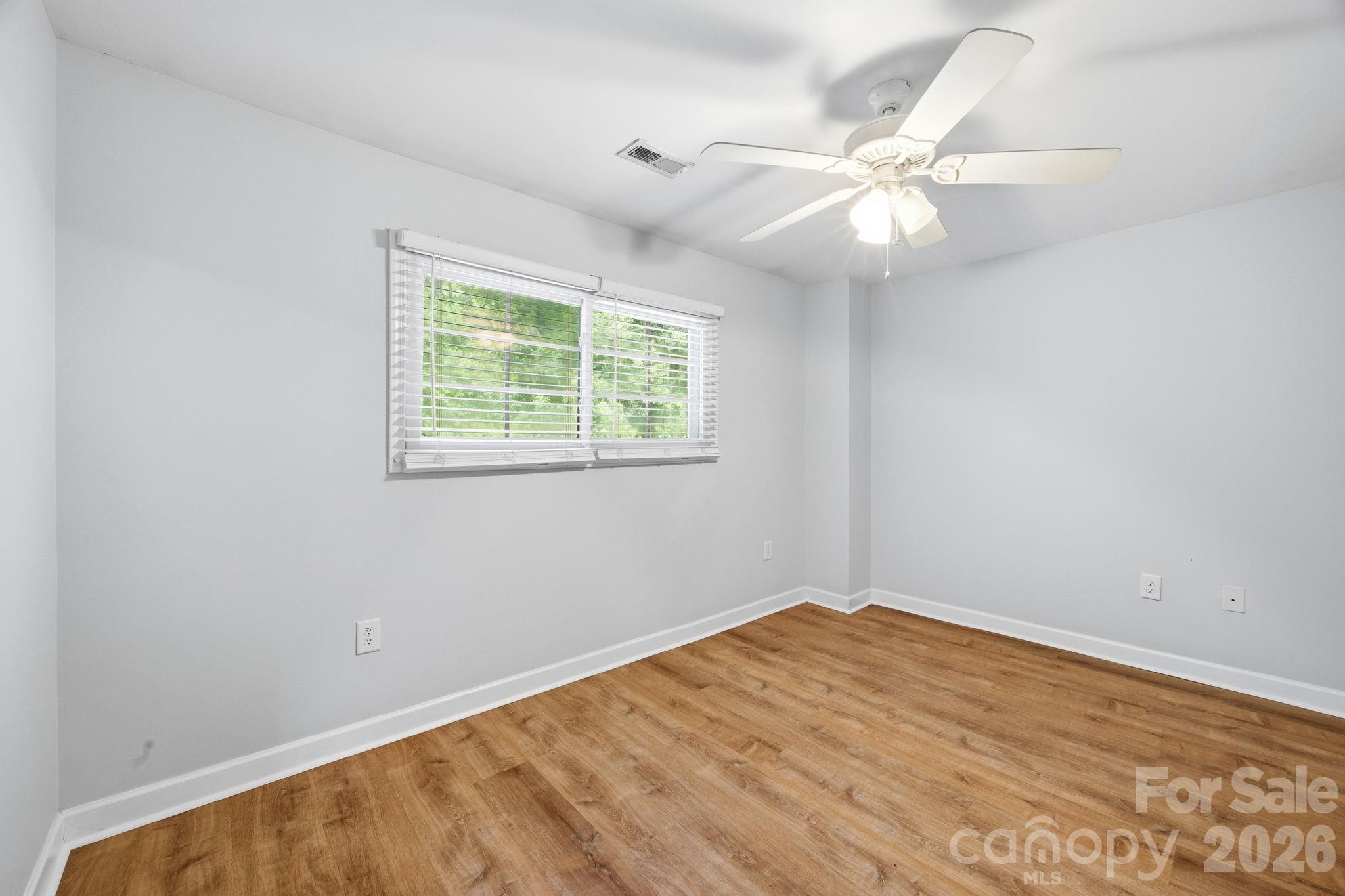 Photo 18 of 1215 Green Oaks LaneI, Charlotte, NC