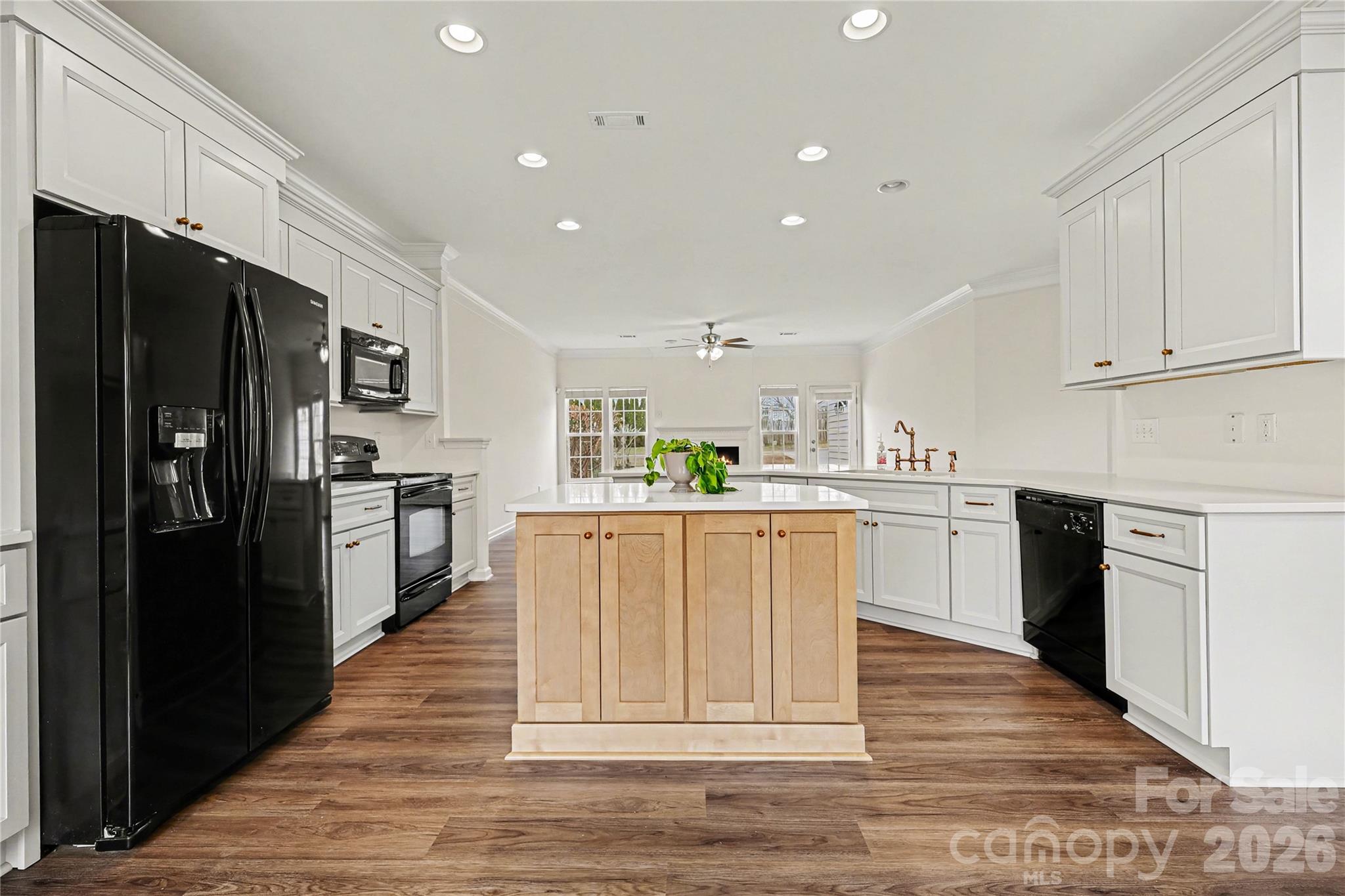 7014 Church Wood Lane, Huntersville, NC - photo 7 of 46
