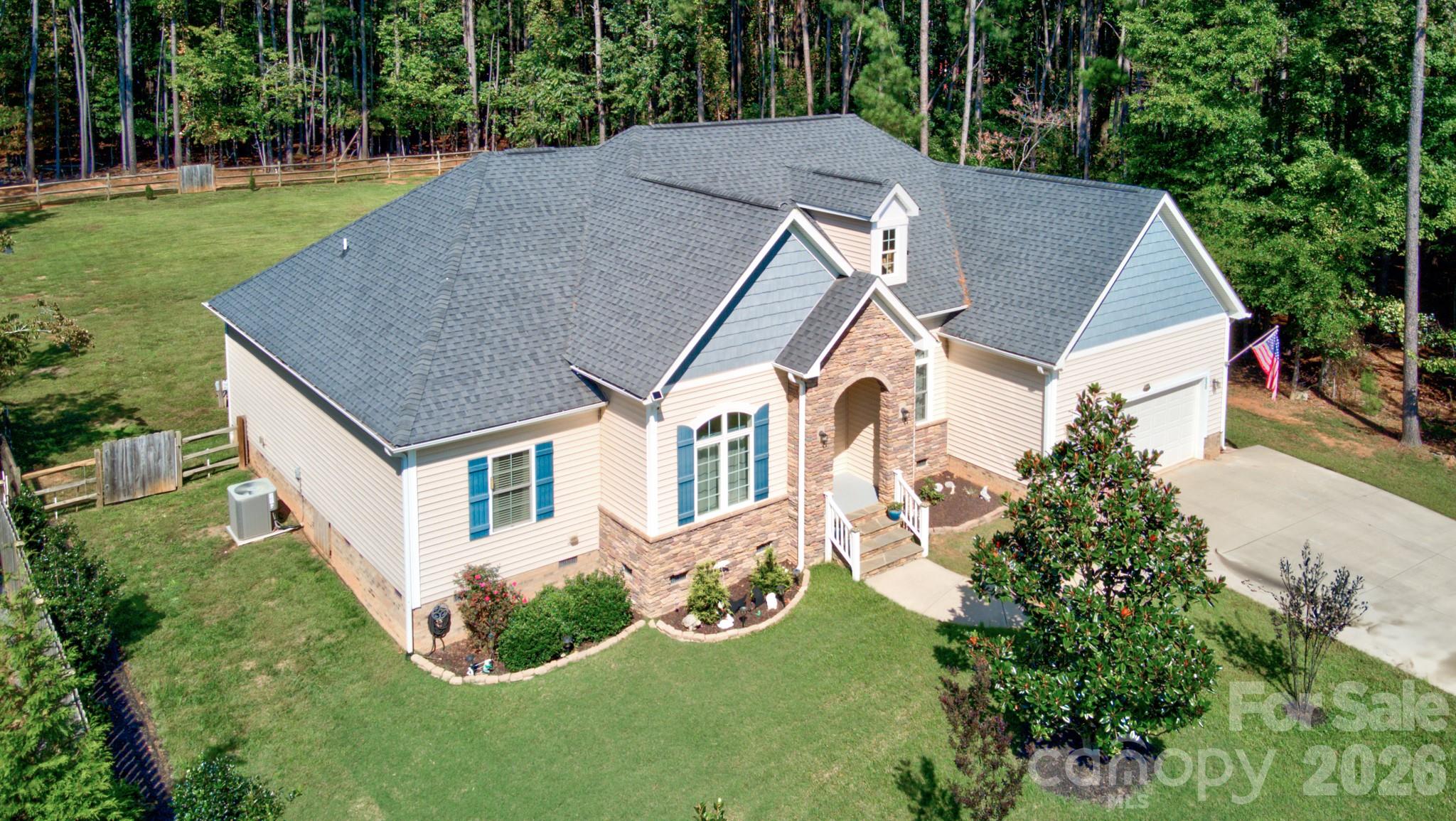 630 Kenway Loop, Mooresville, NC