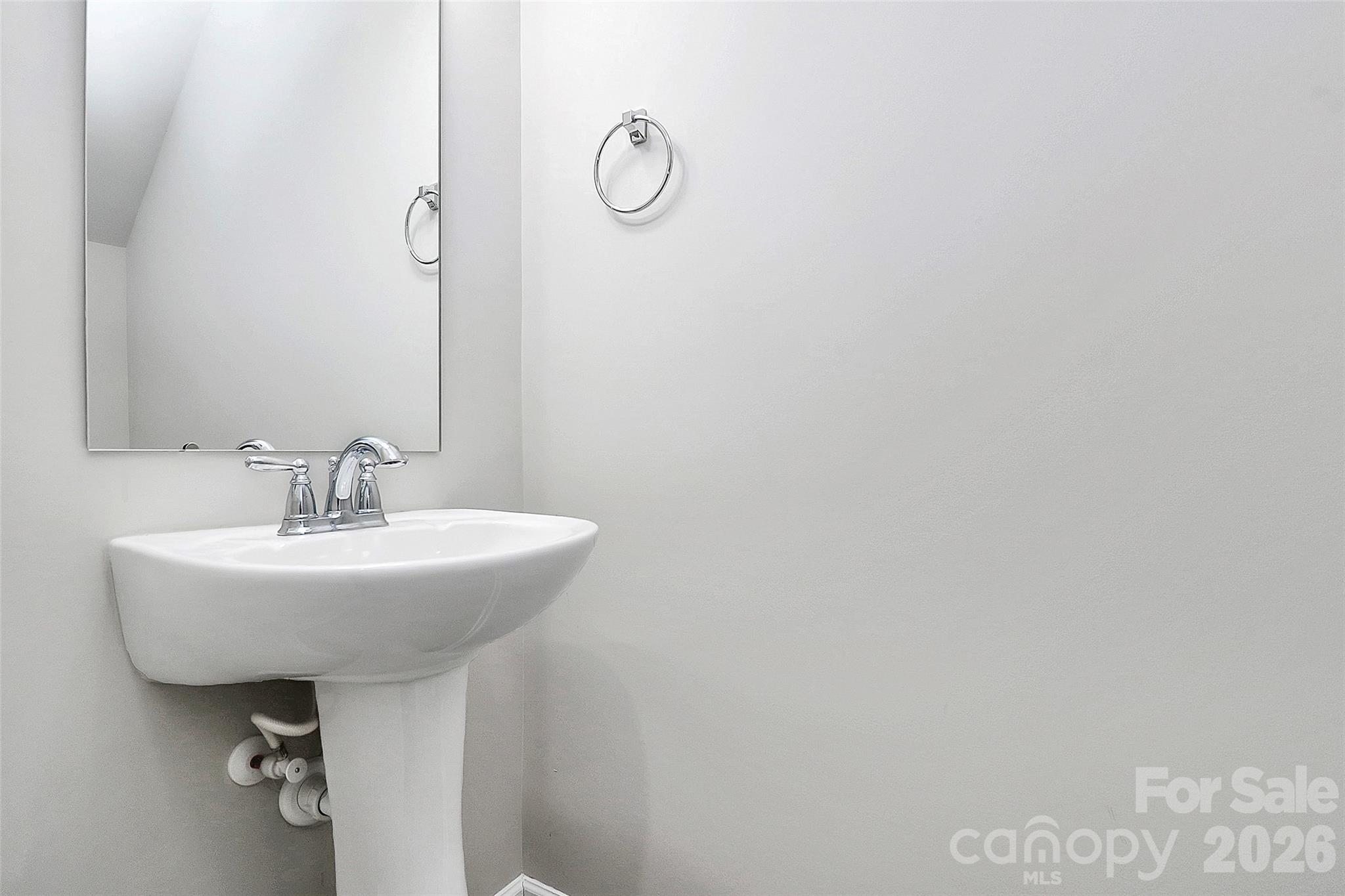 Photo 5 of 7113 Somerford Road, Charlotte, NC