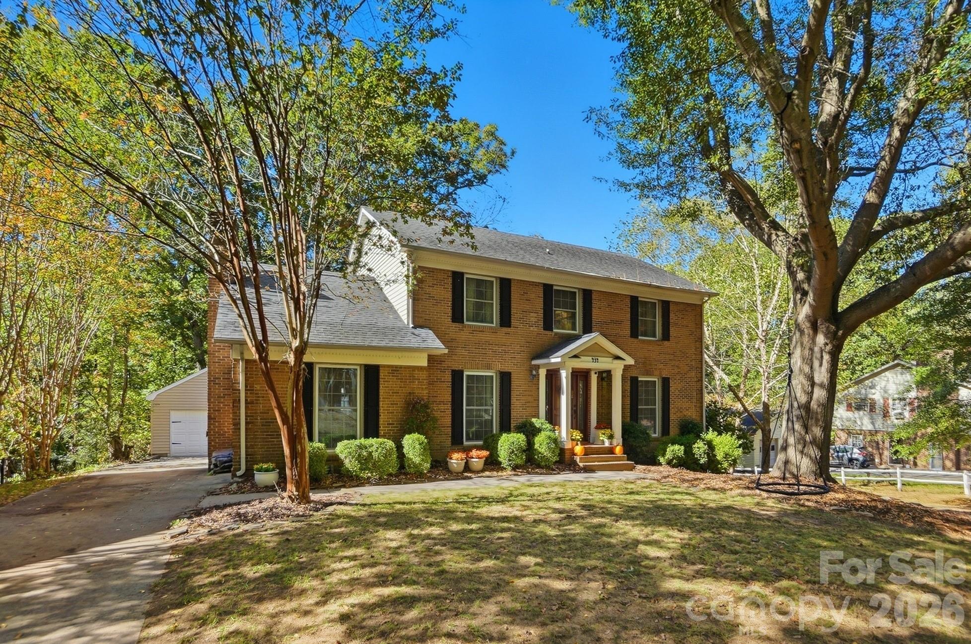 Photo 9 of 434 Chadmore Drive, Charlotte, NC