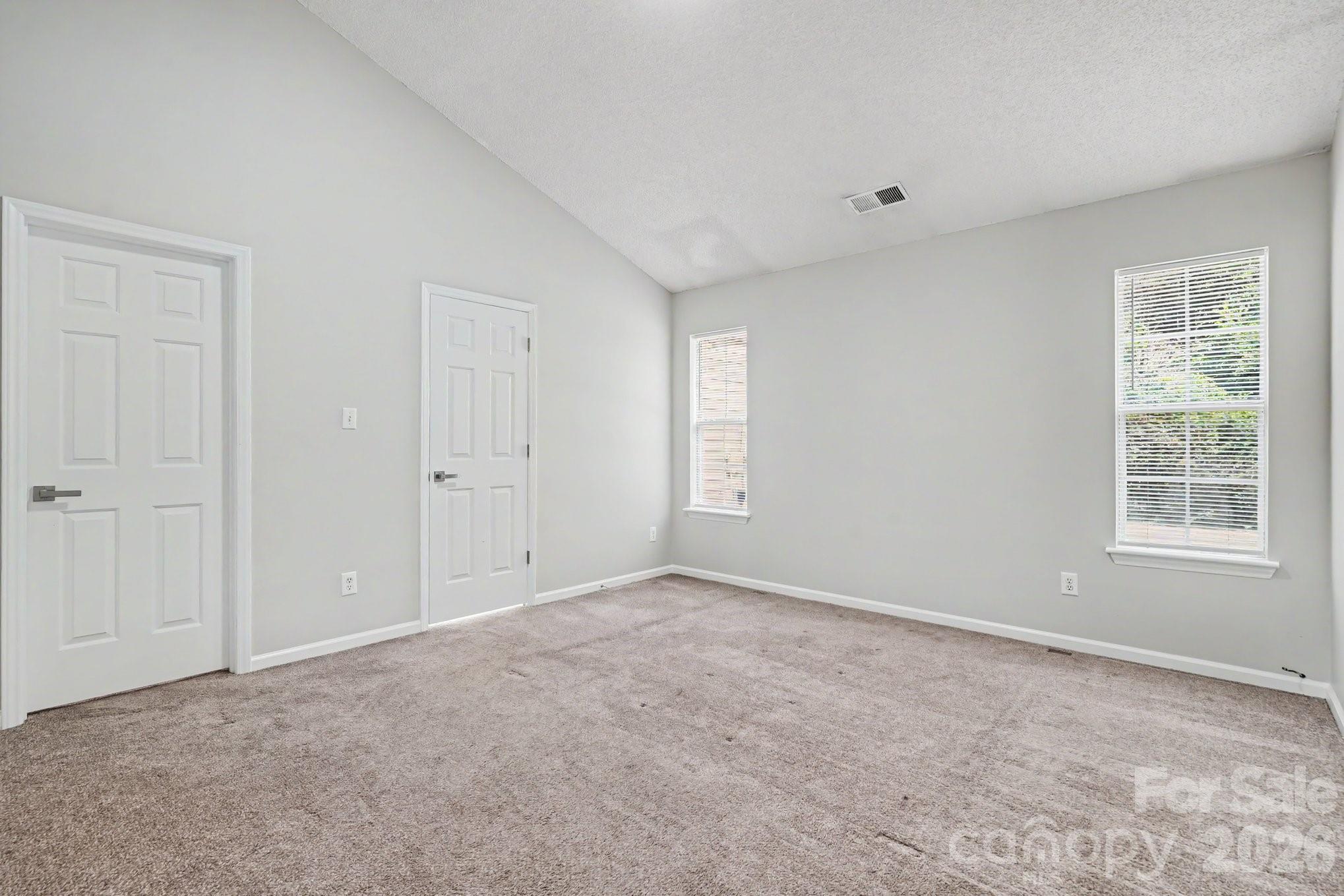 Home for sale at 7518 Prindle Lake Drive, Charlotte, NC — photo 12 of 24