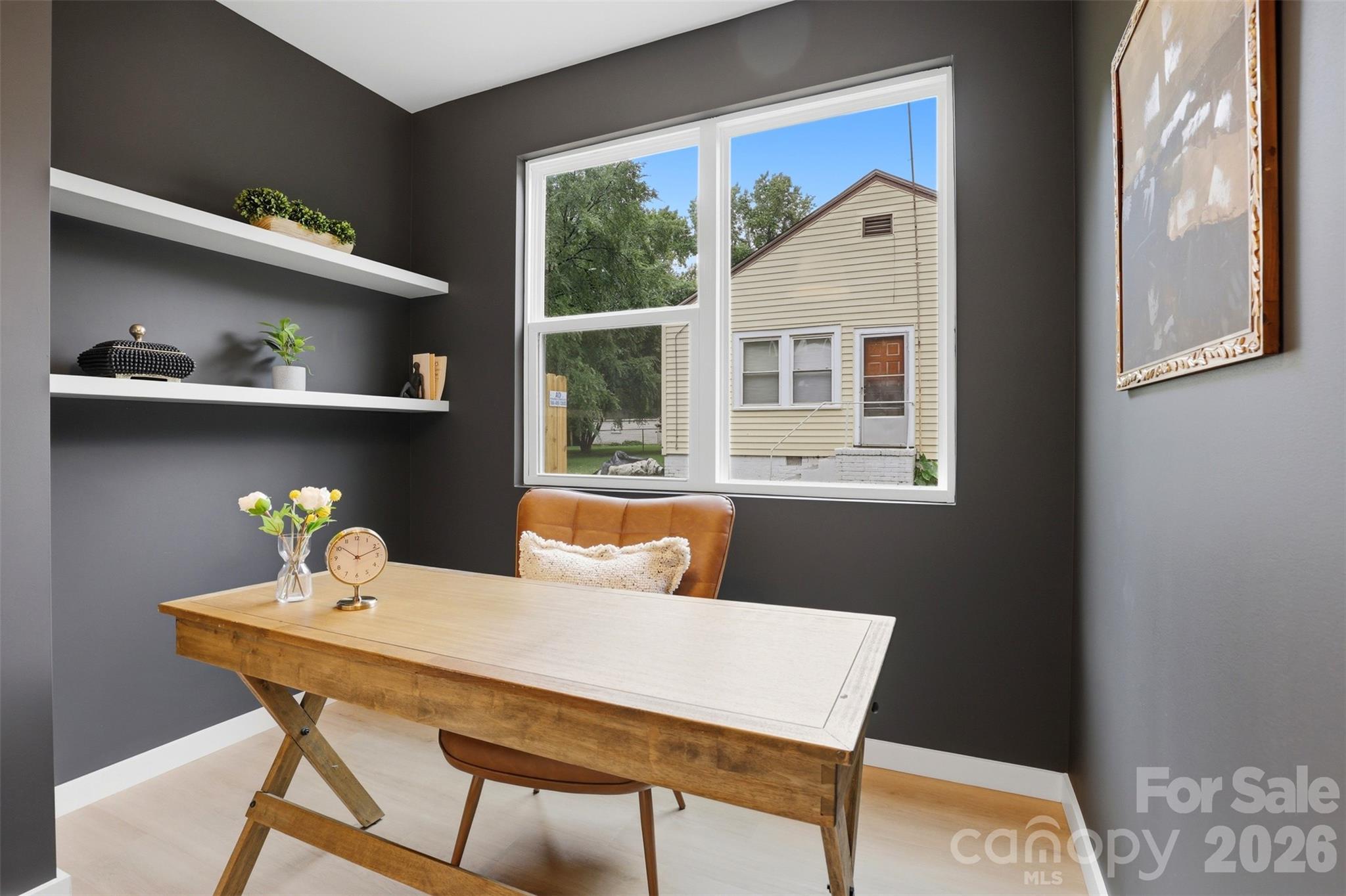 Photo 7 of 2818 Dogwood Avenue, Charlotte, NC