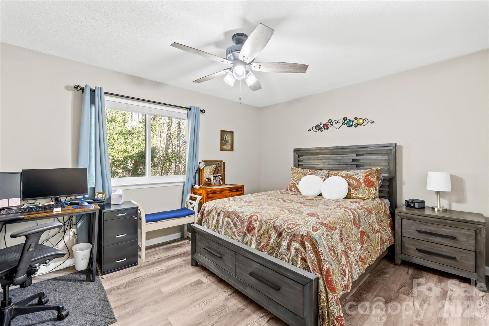 Photo 19 of 911 Sardis Cove Drive, Charlotte, NC