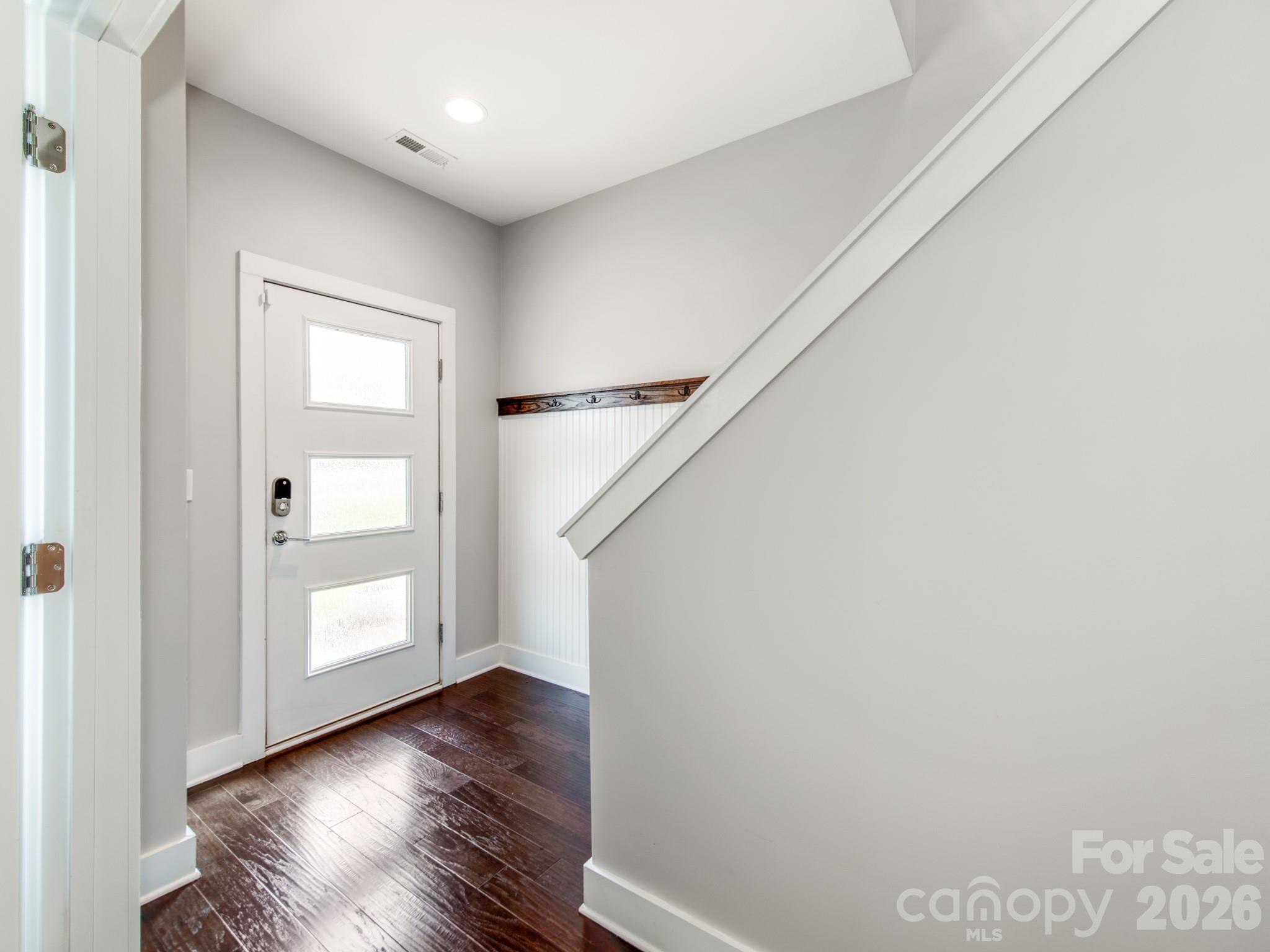 Photo 4 of 436 Southend Crossing Lane, Charlotte, NC