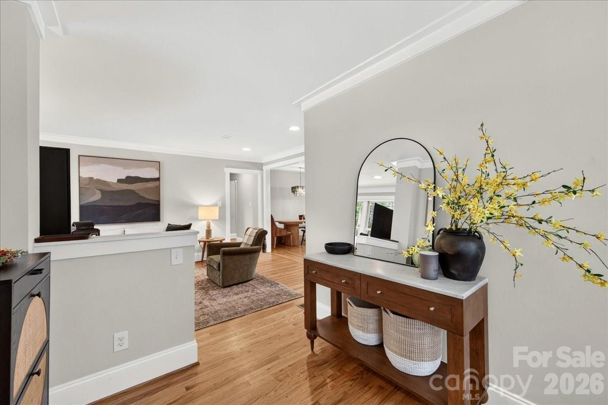 Home for sale at 2120 Dalehurst Drive, Charlotte, NC — photo 6 of 40