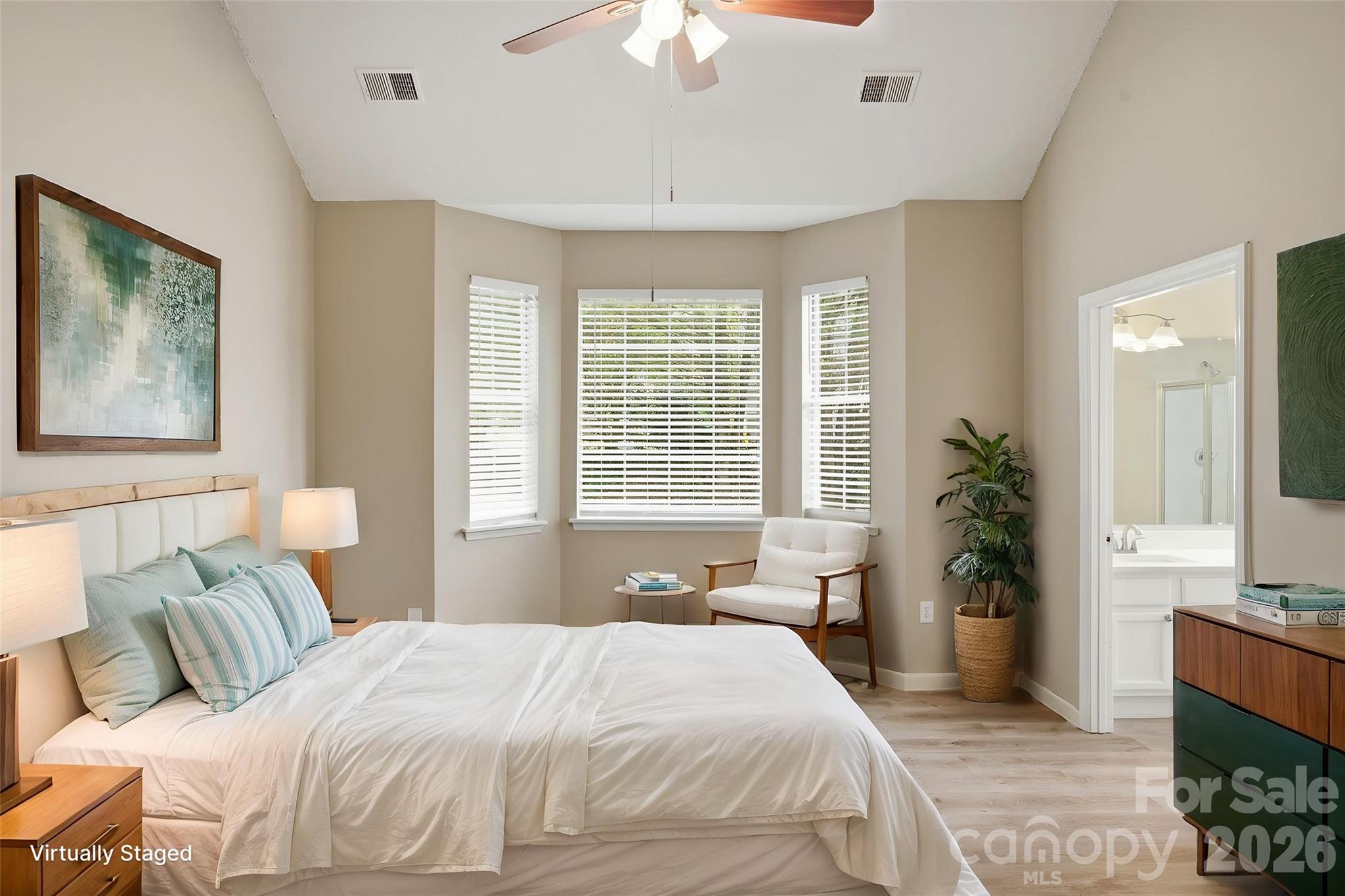 Photo 6 of 7200 Daerwood Place, Charlotte, NC