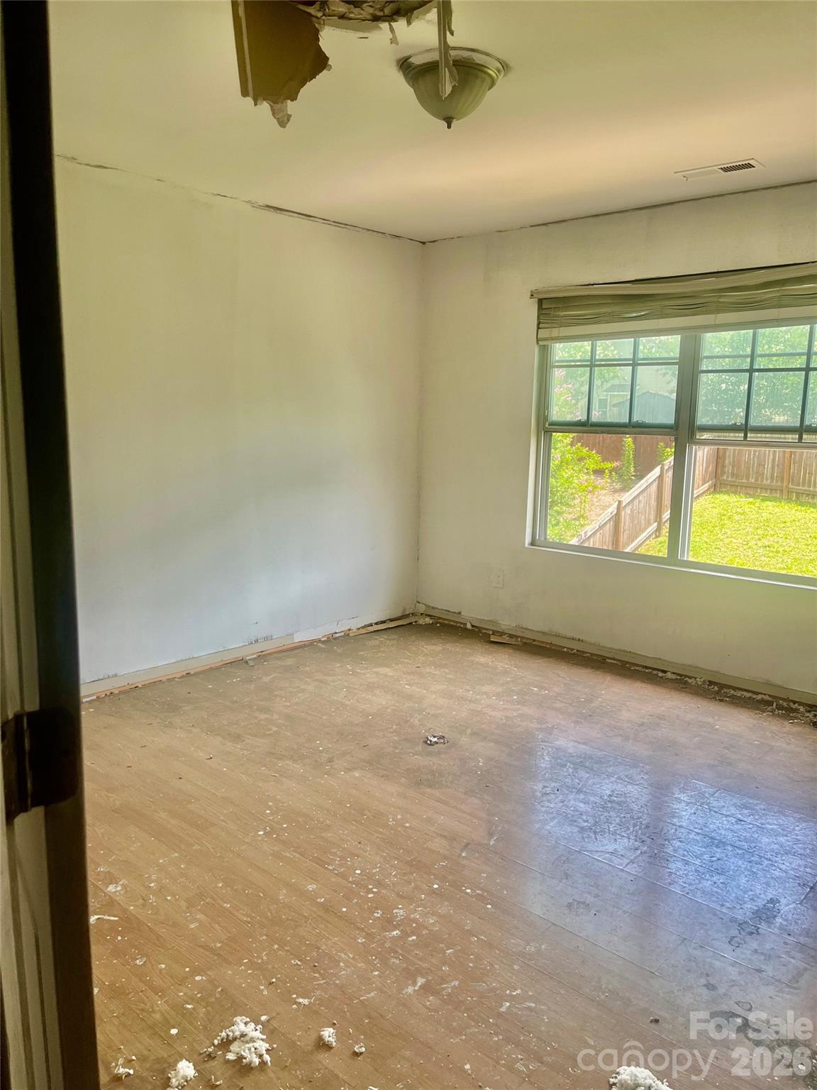 Photo 6 of 1821 Swan Drive, Charlotte, NC