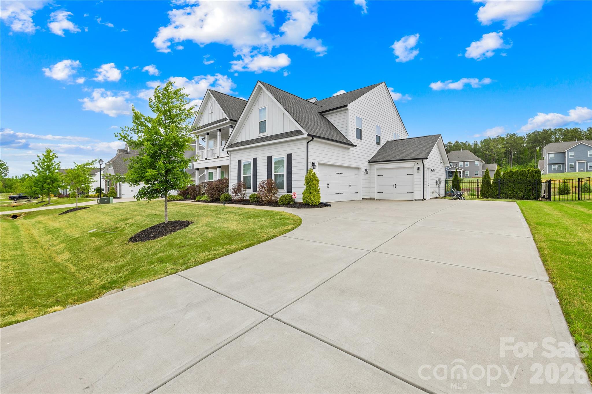 Photo 3 of 606 Yucatan Drive, Waxhaw, NC