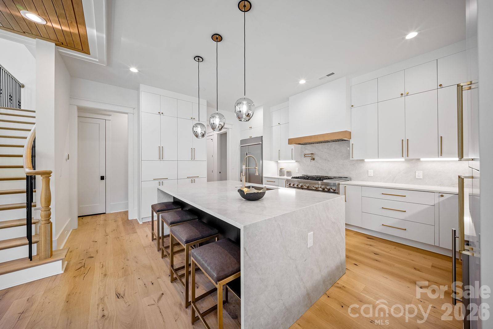 2541 Shenandoah Avenue, Charlotte, NC - photo 8 of 44