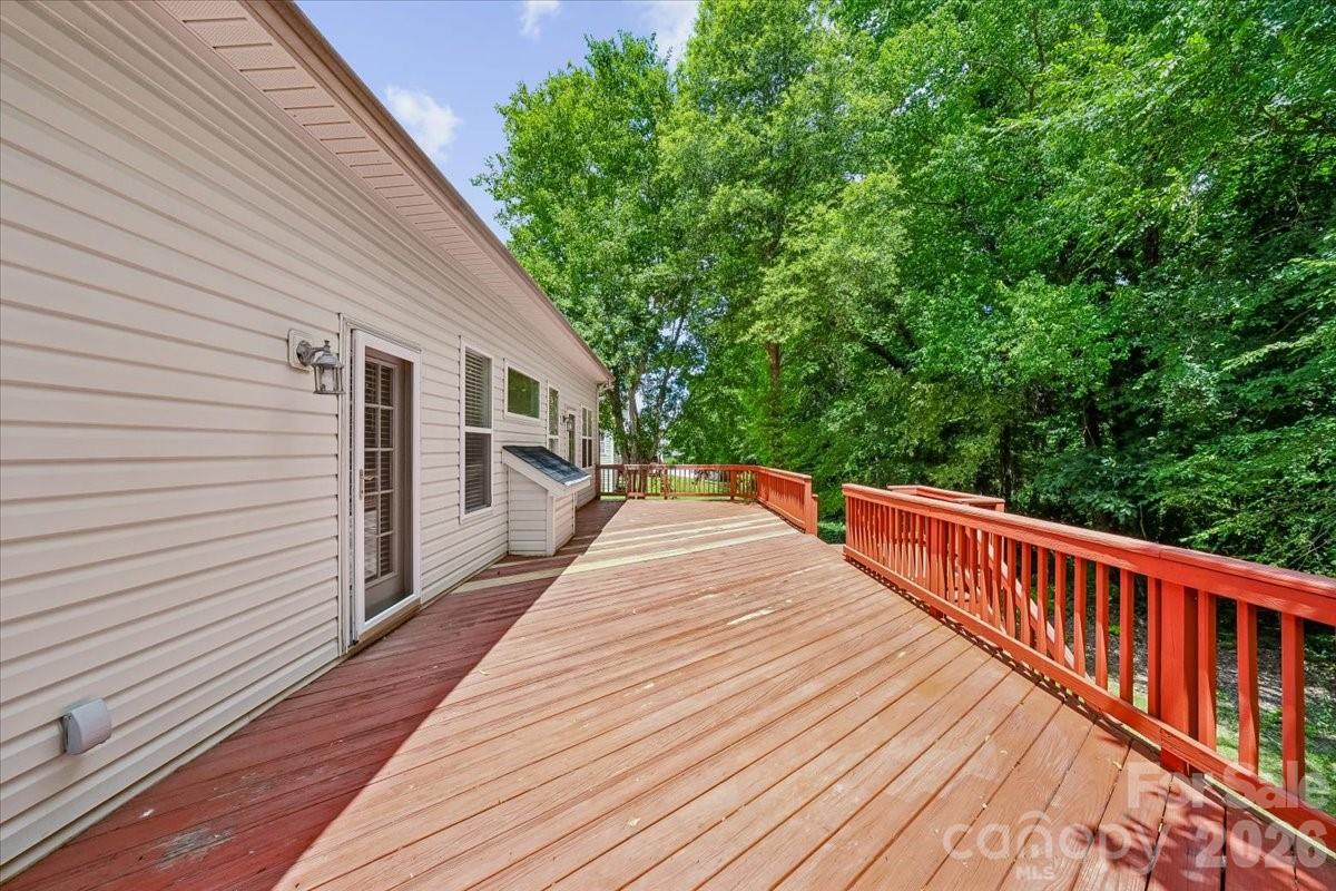 Home for sale at 2622 Billings Park Drive, Charlotte, NC — photo 43 of 48