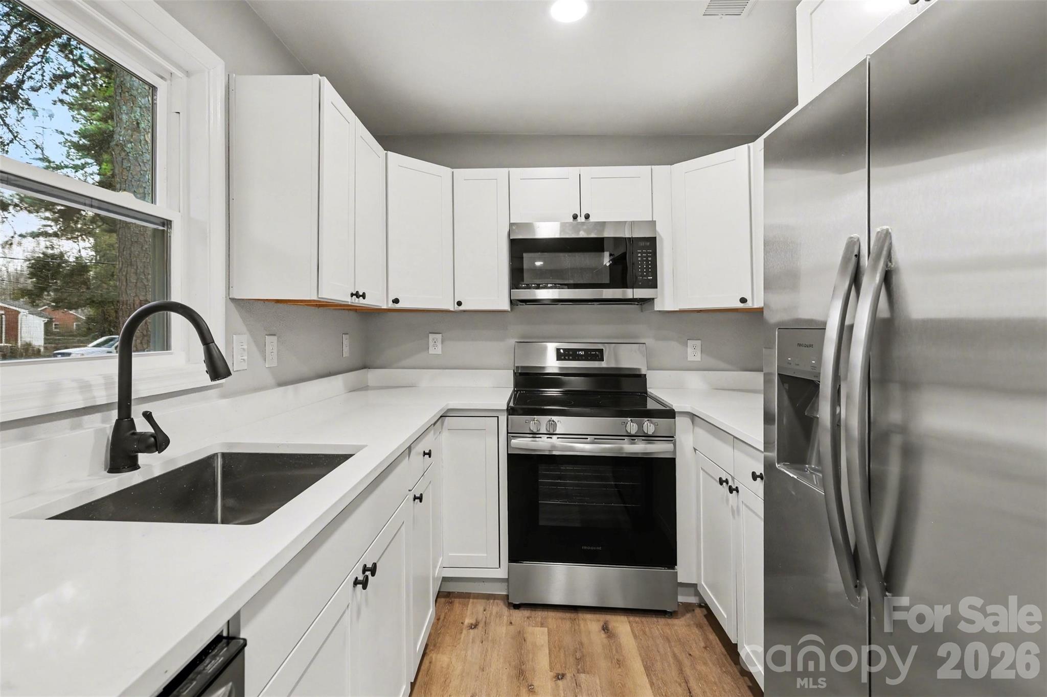 Photo 12 of 2534 Druid Hills Way, Charlotte, NC