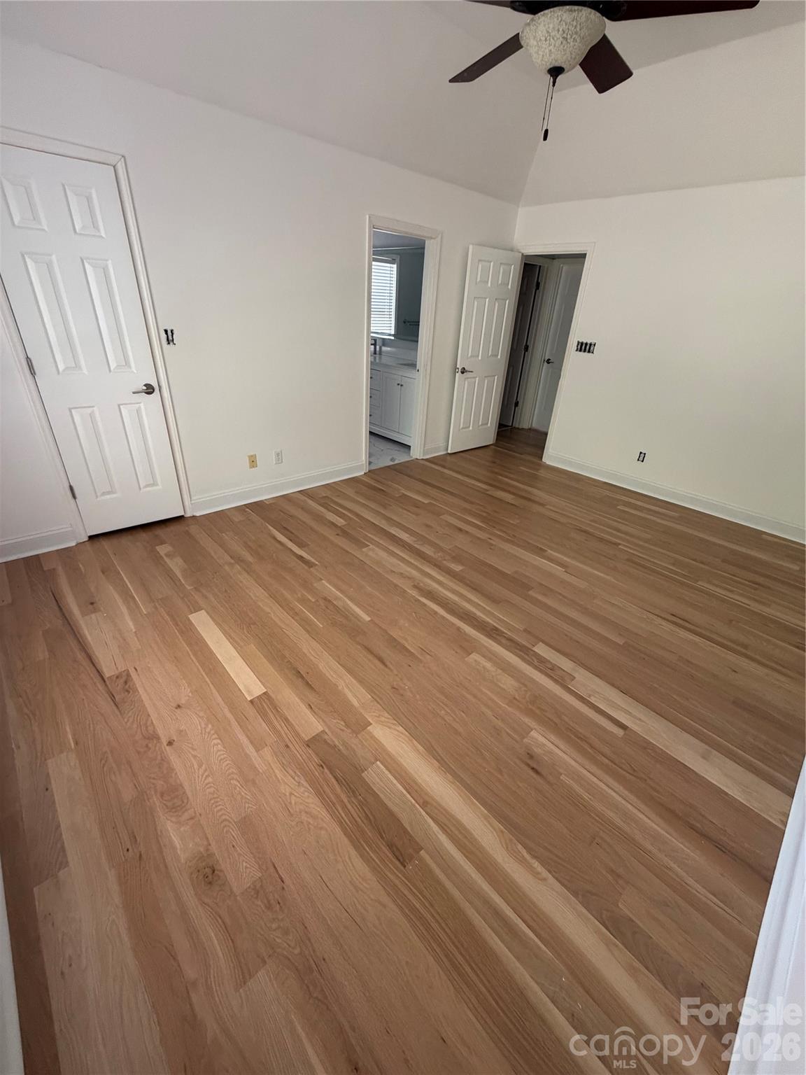 Photo 6 of 12207 Landing Green Drive, Charlotte, NC
