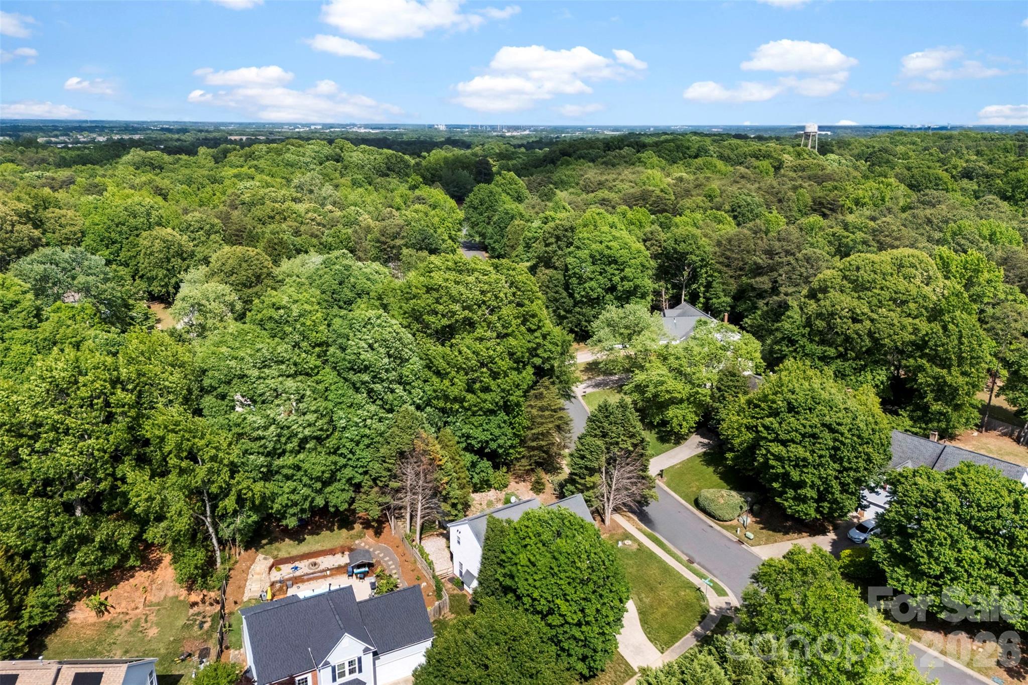 Photo 34 of 15027 Ashlight Drive, Charlotte, NC