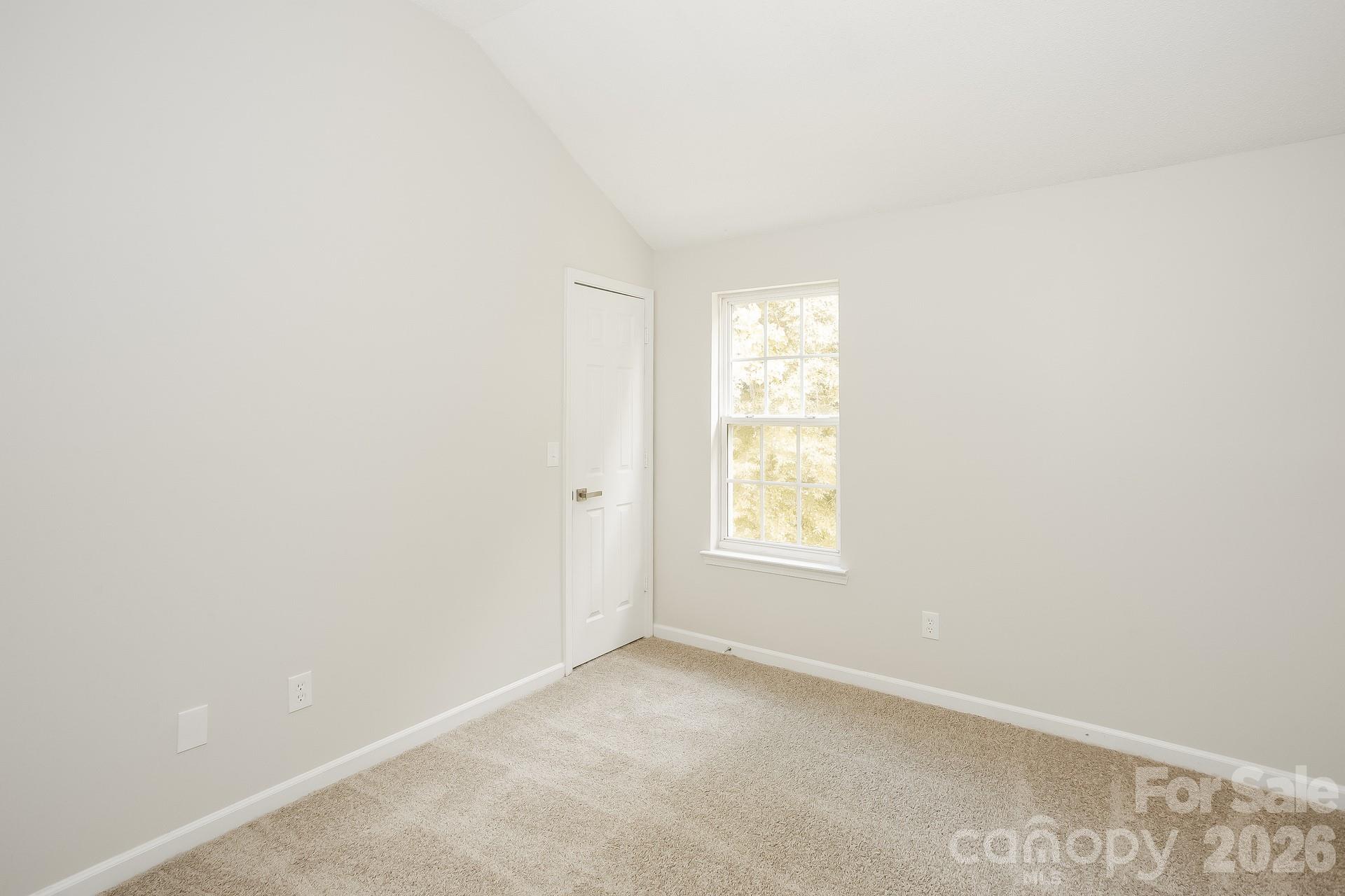 Photo 18 of 11003 Pointer Ridge Drive, Charlotte, NC