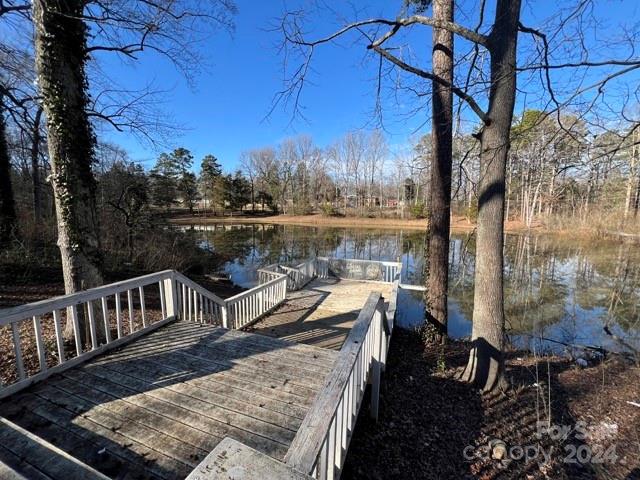 Home for sale at 7100 Ridge Lane Road, Charlotte, NC — photo 7 of 11