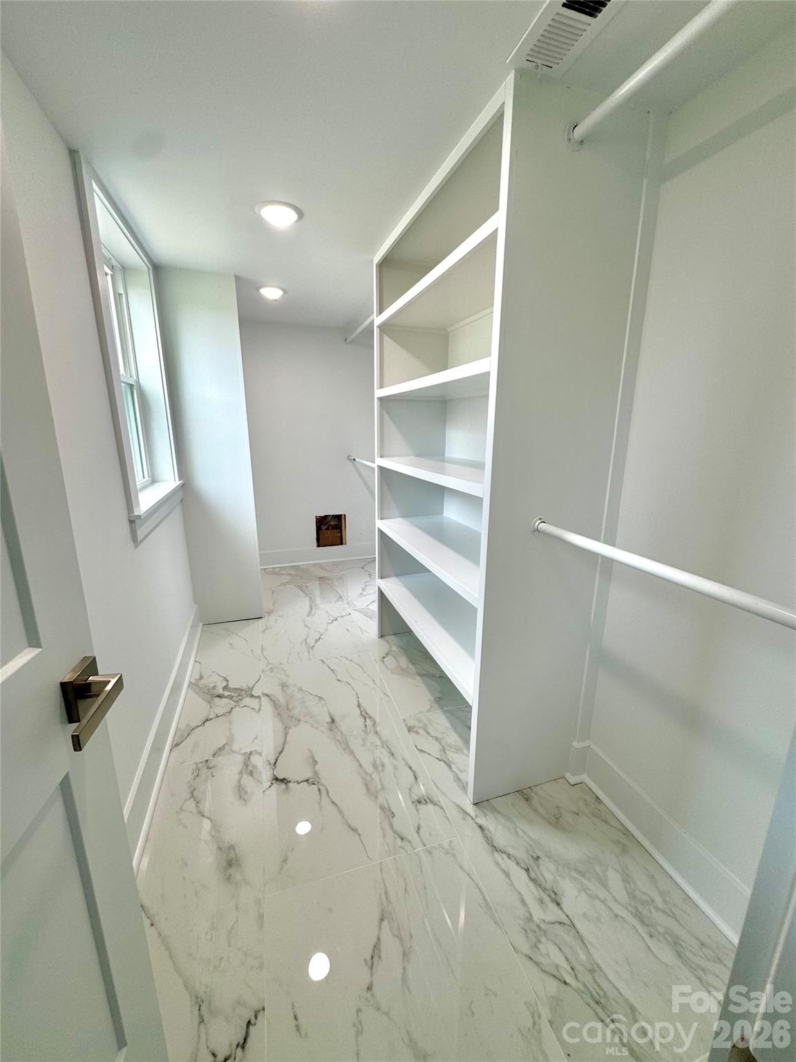 Home for sale at 5635 Ruth Drive, Charlotte, NC — photo 33 of 34