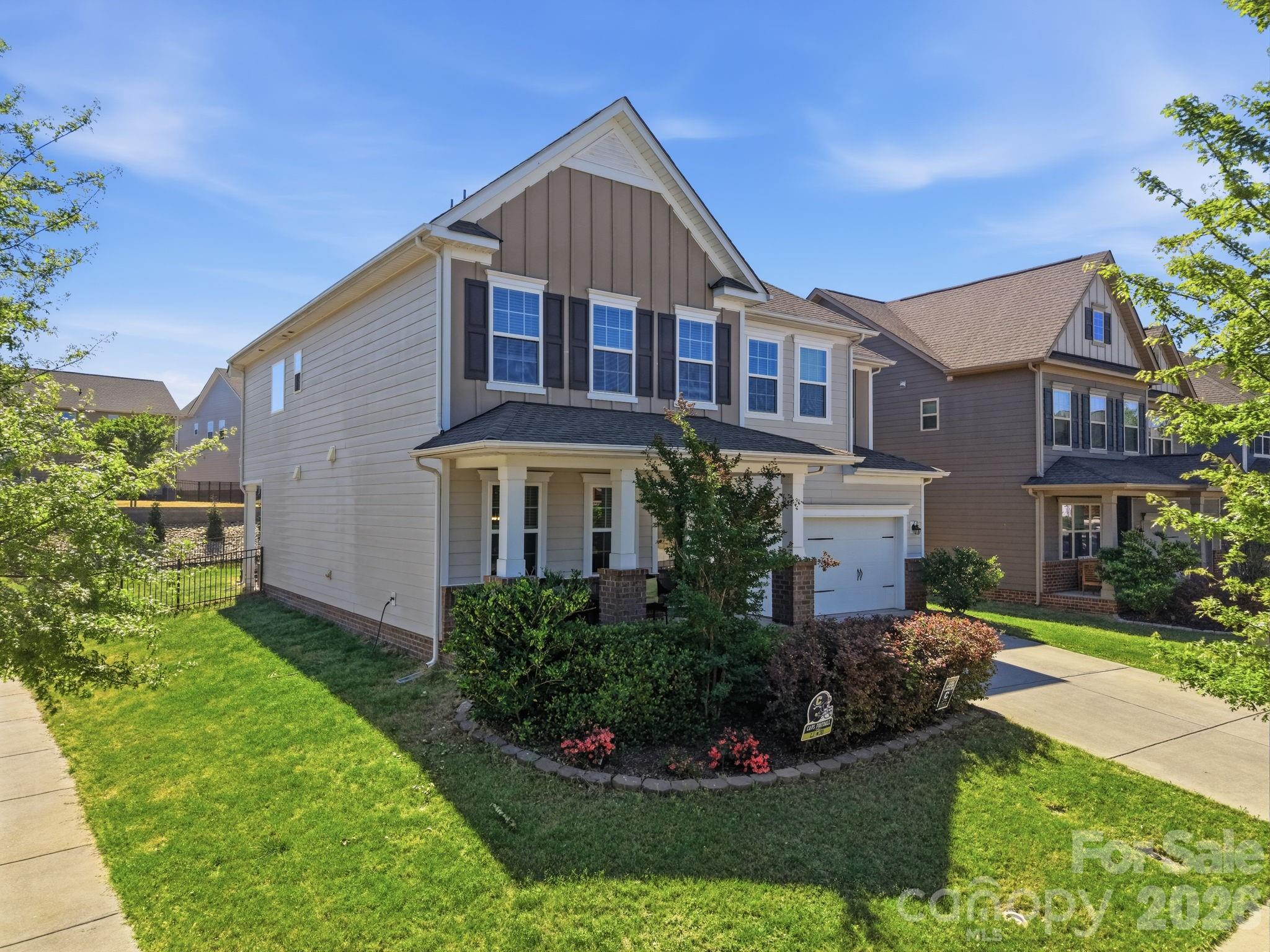 7066 Hamilton Mill Drive, Waxhaw, NC - photo 3 of 49