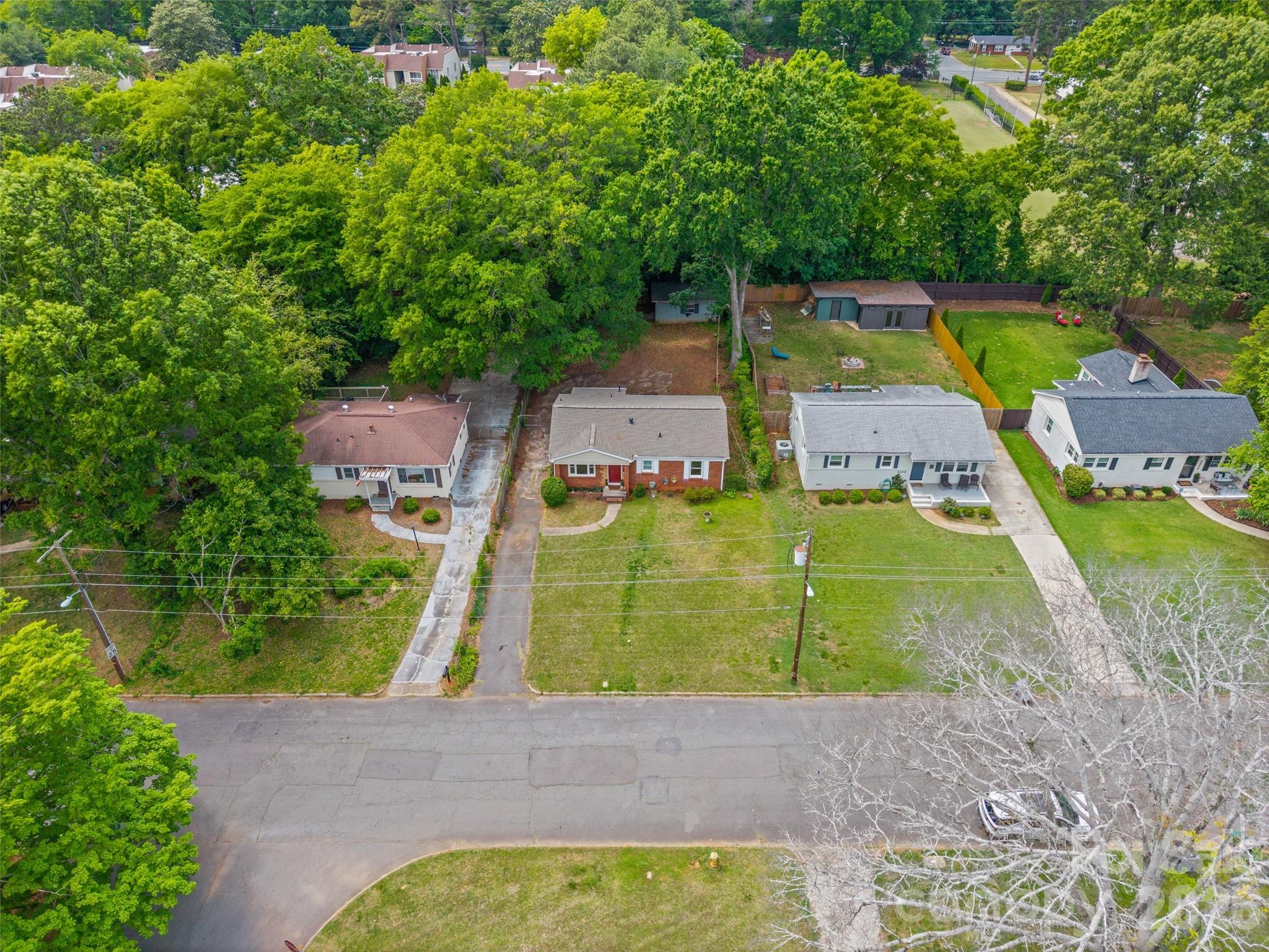 Photo 30 of 2242 Markham Court, Charlotte, NC