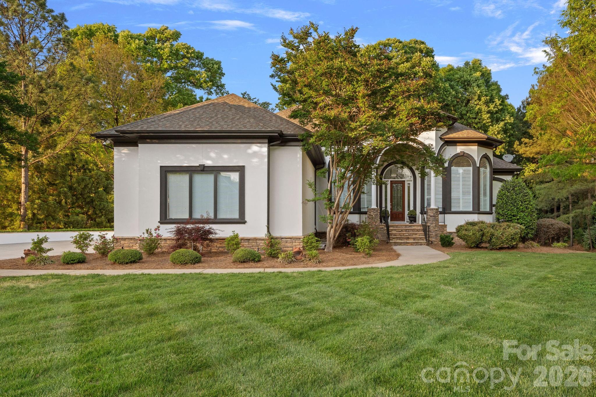 106 Lightship Drive, Mooresville, NC