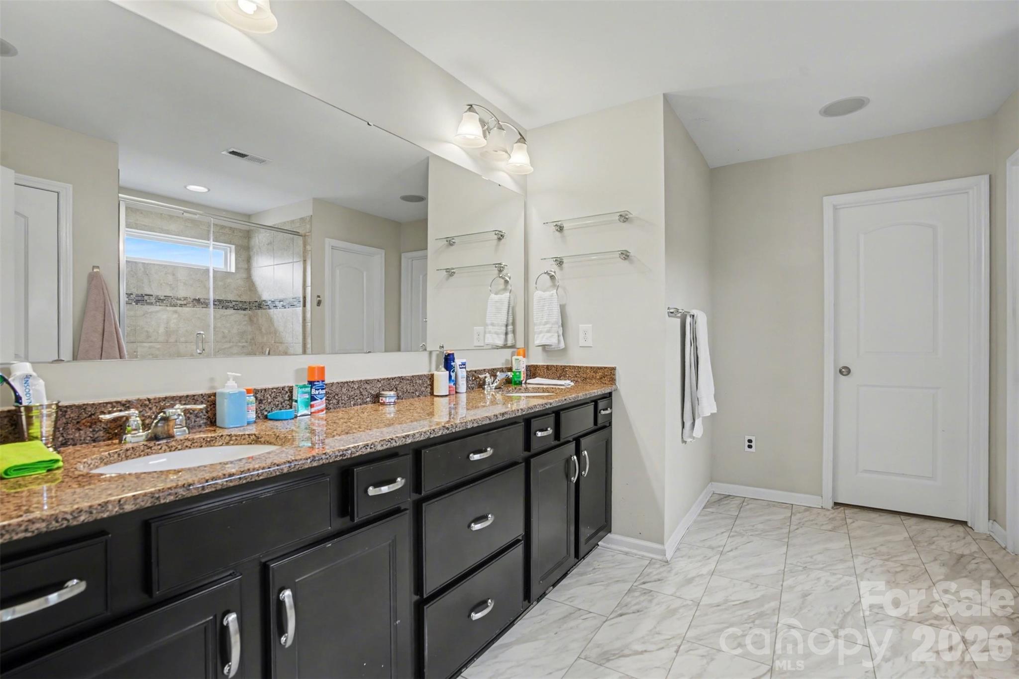 Photo 12 of 10916 Tower Oak Drive, Charlotte, NC