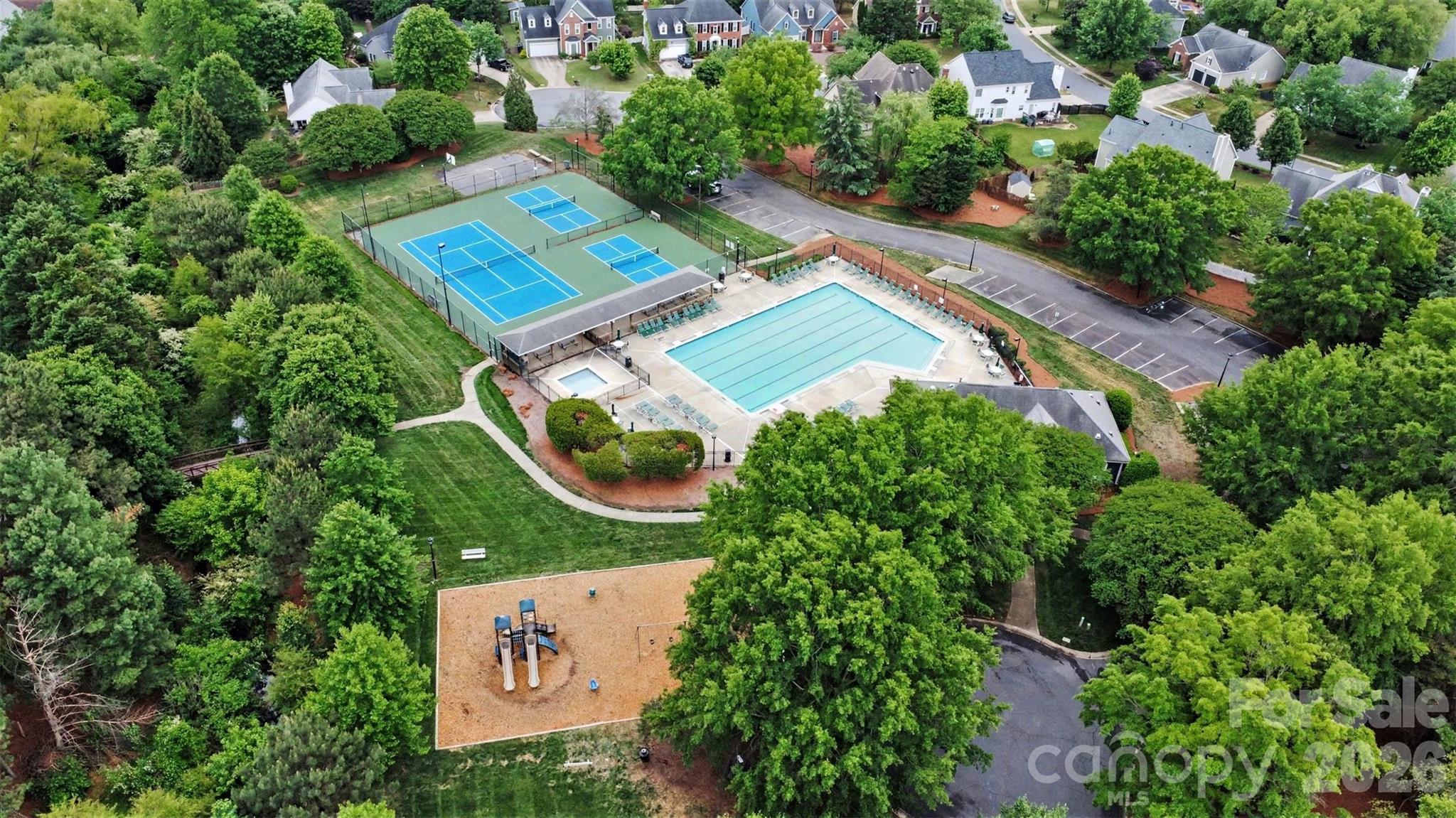 Photo 41 of 8910 Castlebay Drive, Charlotte, NC