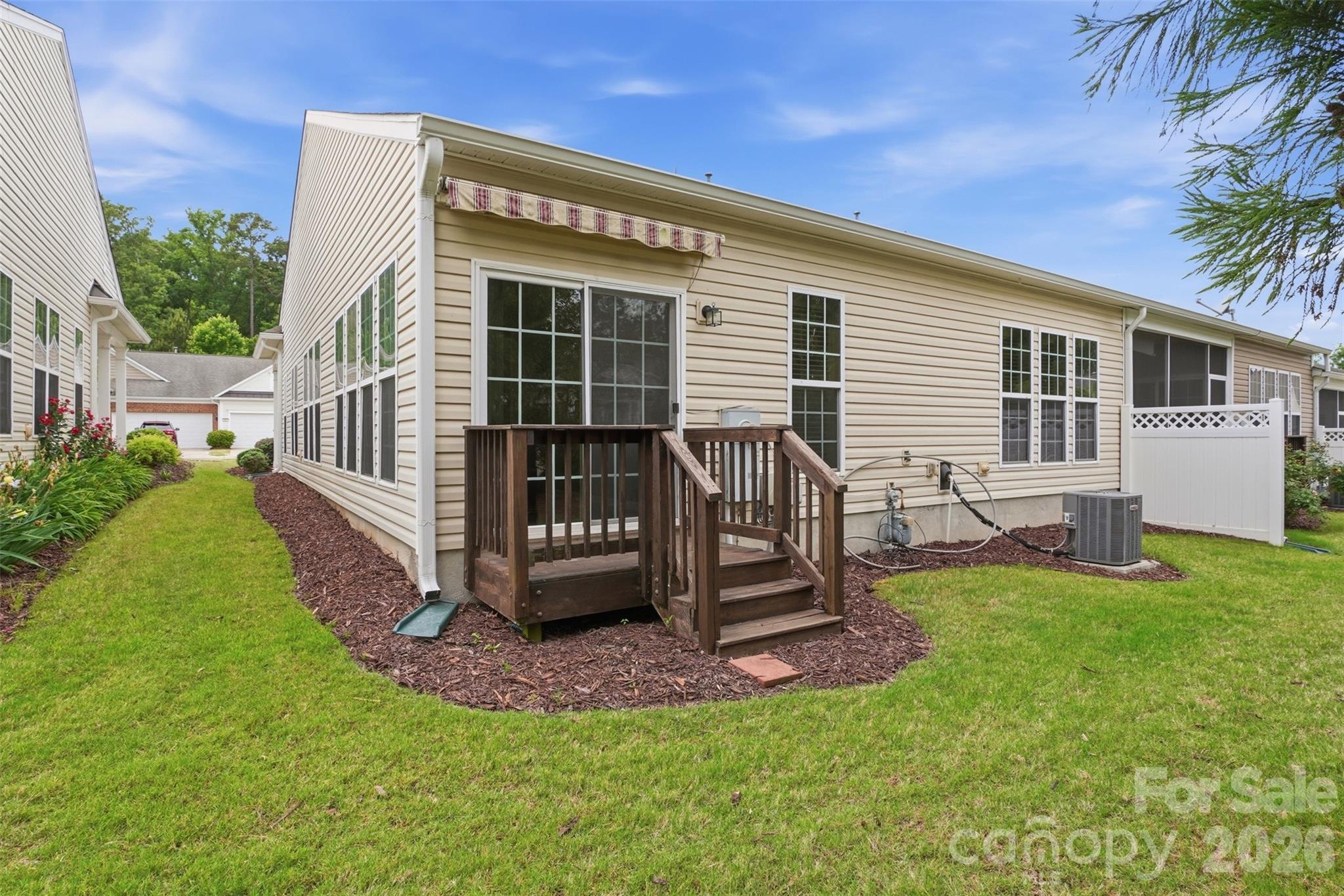 9016 Smokey Hill Lane, Fort Mill, SC - photo 9 of 46