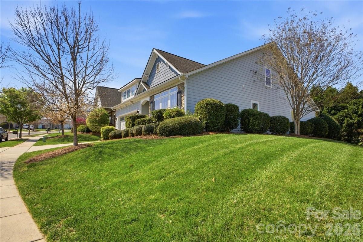 Photo 2 of 4406 Clos Du Val Road, Charlotte, NC